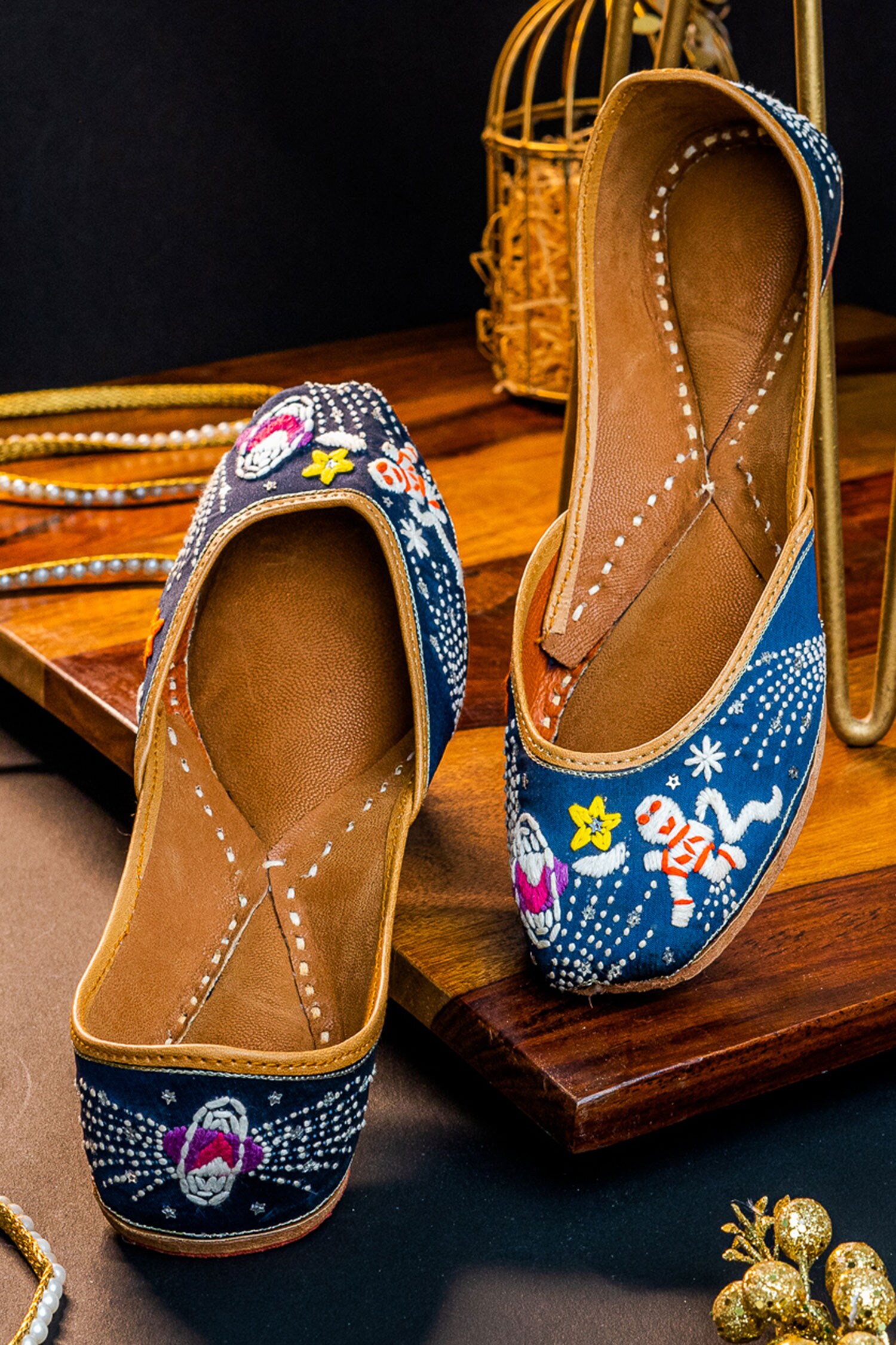 Buy NR BY NIDHI RATHI Blue Fabric Space Thread Embroidered Juttis ...