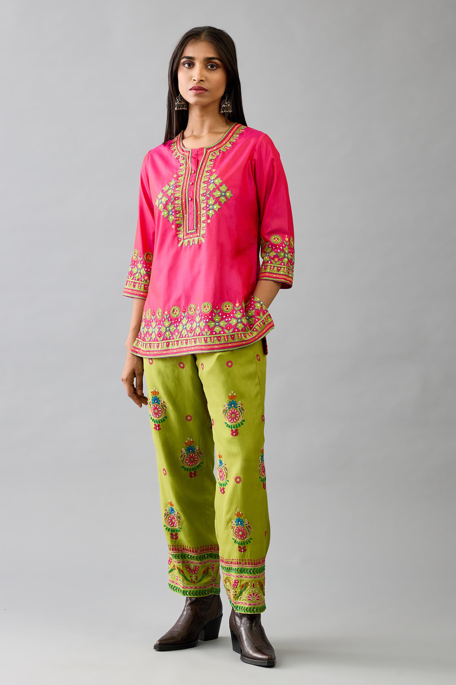 Buy Fuchsia Silk Thread Embroidered Round Cutwork Short Kurta With Pant ...