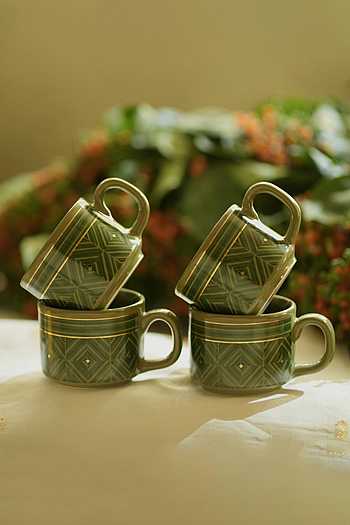 Buy Green Ceramic Sindhari Service Pot And 4 Cups Set by COURTYARD ...