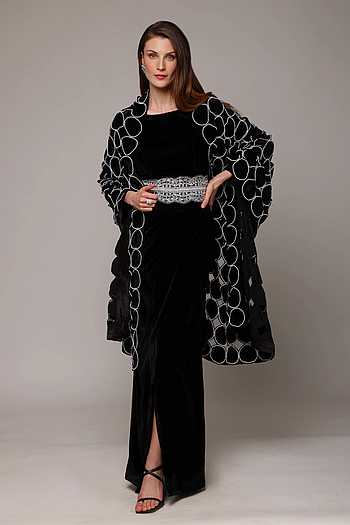 Buy Black Pearl Moonlit Night Spherical Moti Embellished Shawl by ...