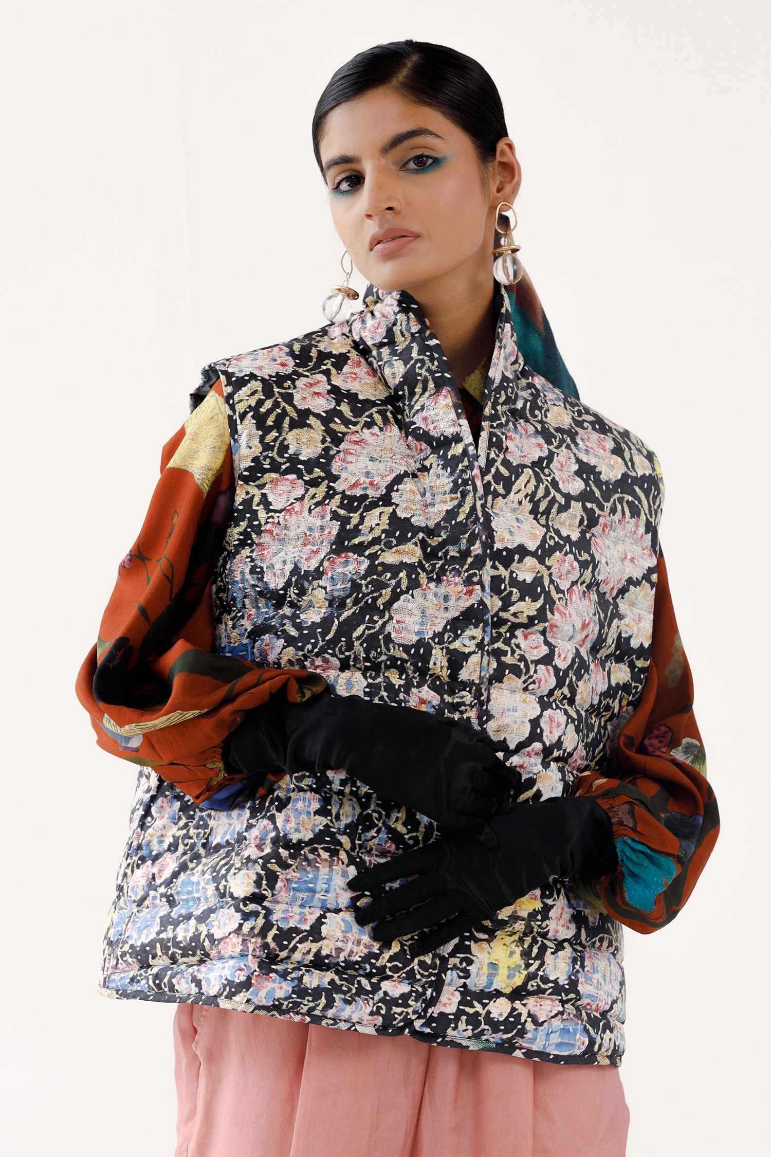 Buy Black Taffeta Plumeria Print V Jasmine Quilted Reversible Bundi ...