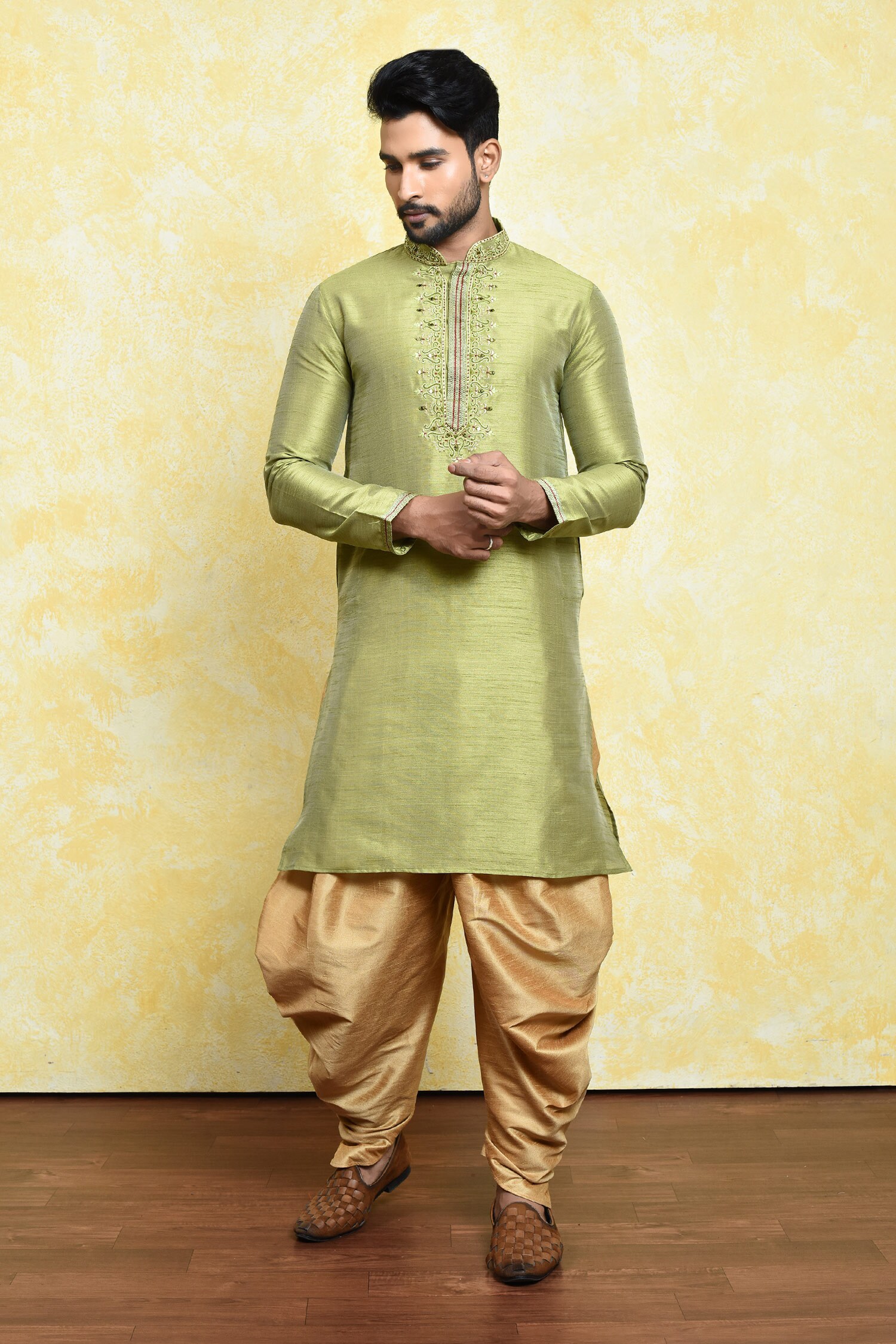 Buy Green Art Silk Embroidered Mirror Vintage Yoke Straight Kurta Set ...