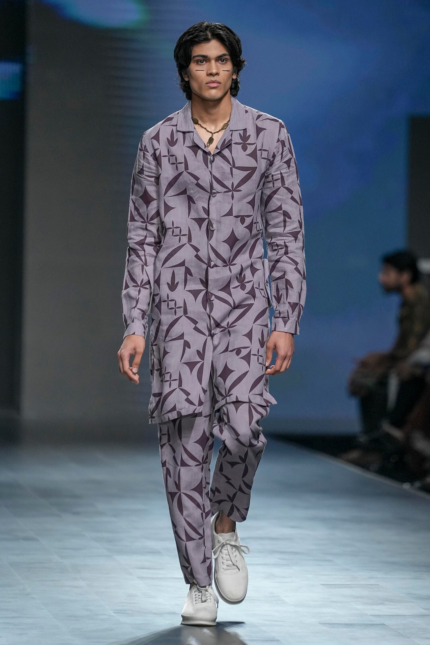 Buy Purple 100% Linen Printed Geometric Darshan Abstract Kurta With ...