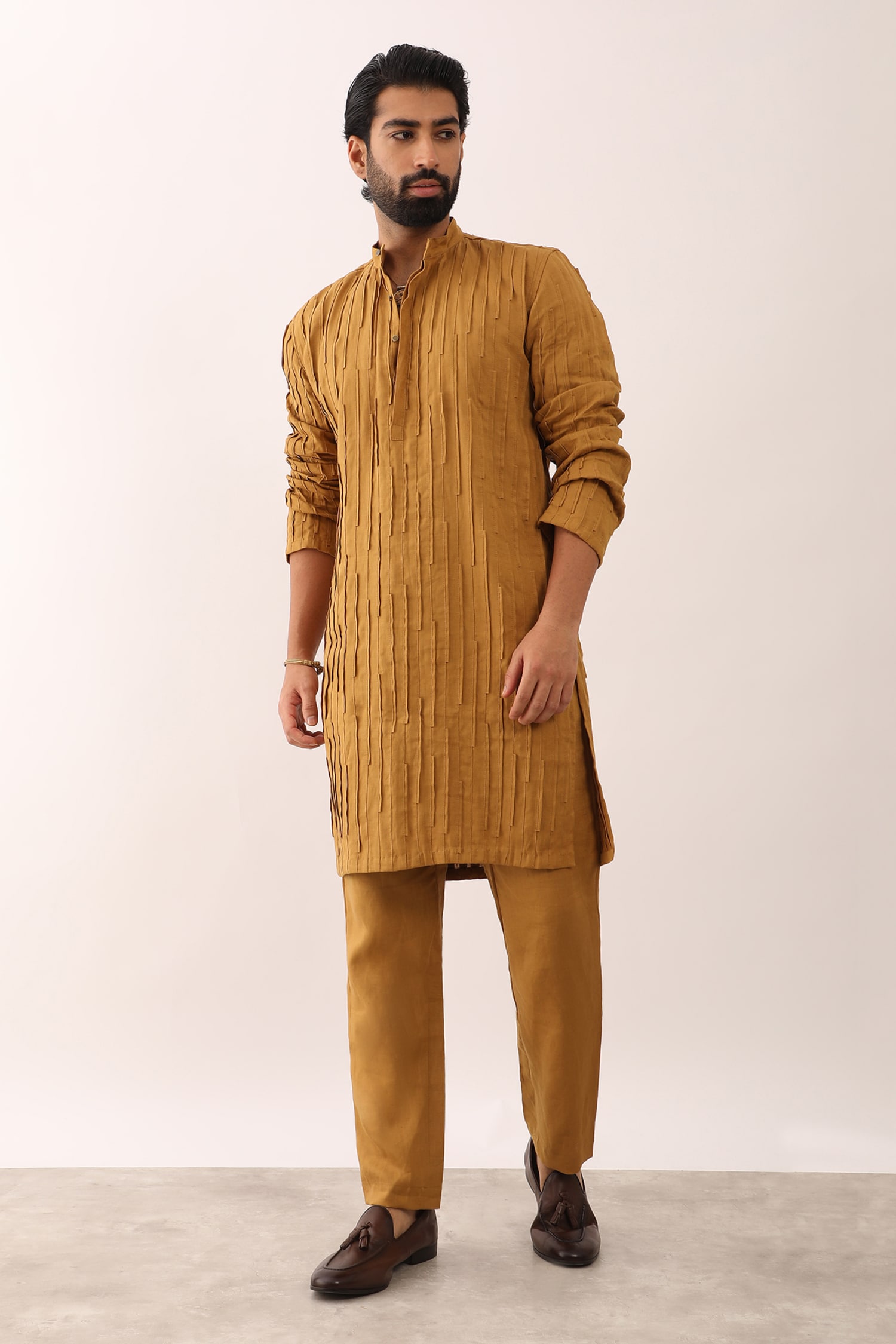 Buy Yellow 100% Linen Plain Viraj Straight Solid Kurta And Pant Set For ...