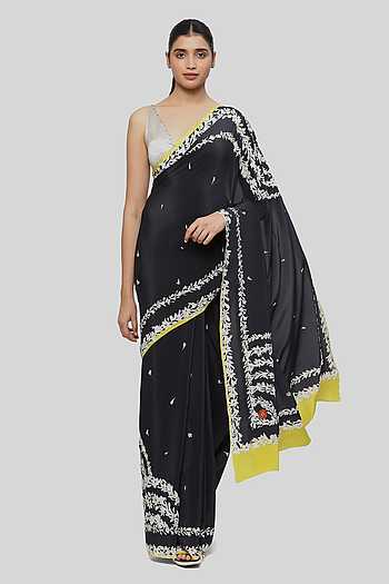 Buy Black Crepe Print Floral Helen Flower Saree With Running Blouse For ...