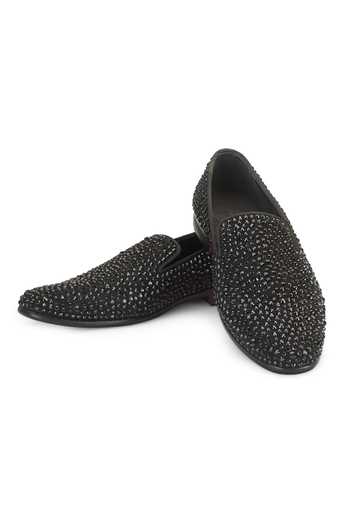 Buy Black Azul Coal Crystal Studded Shoes For Men by SHUTIQ Online at ...