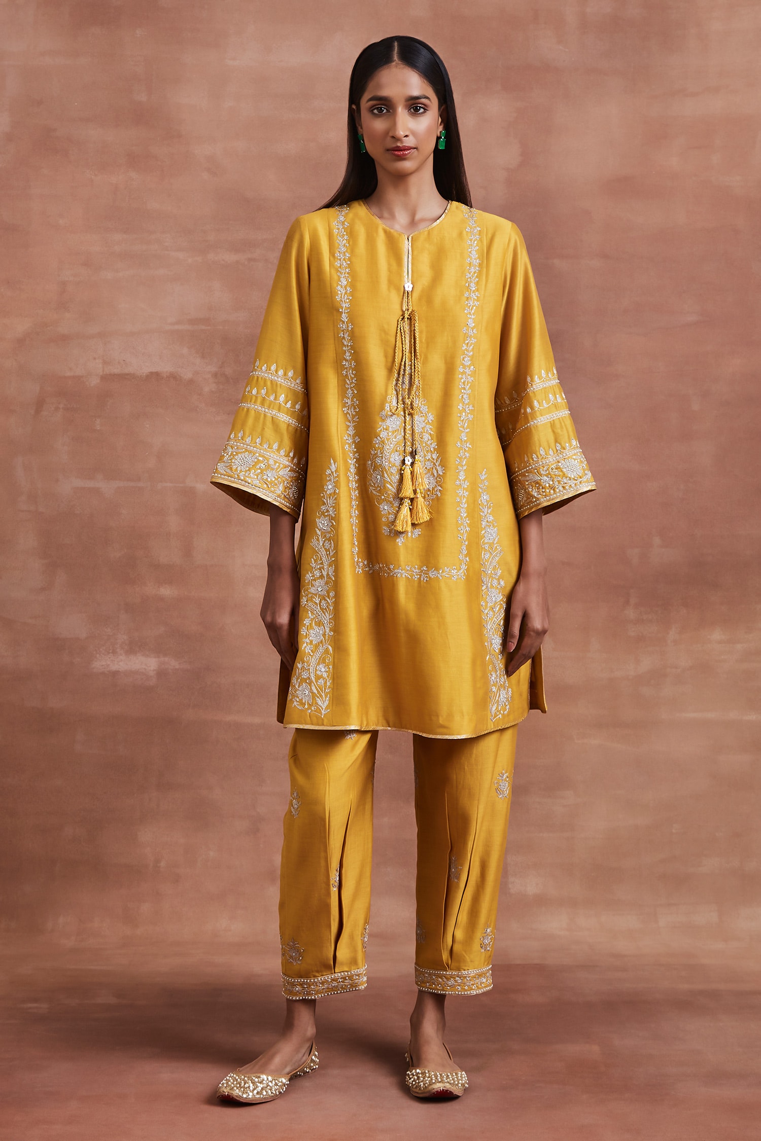 Buy Yellow Handwoven Chanderi Silk Aarashi Kurta And Salwar Set For Women by Sue Mue Online at ...