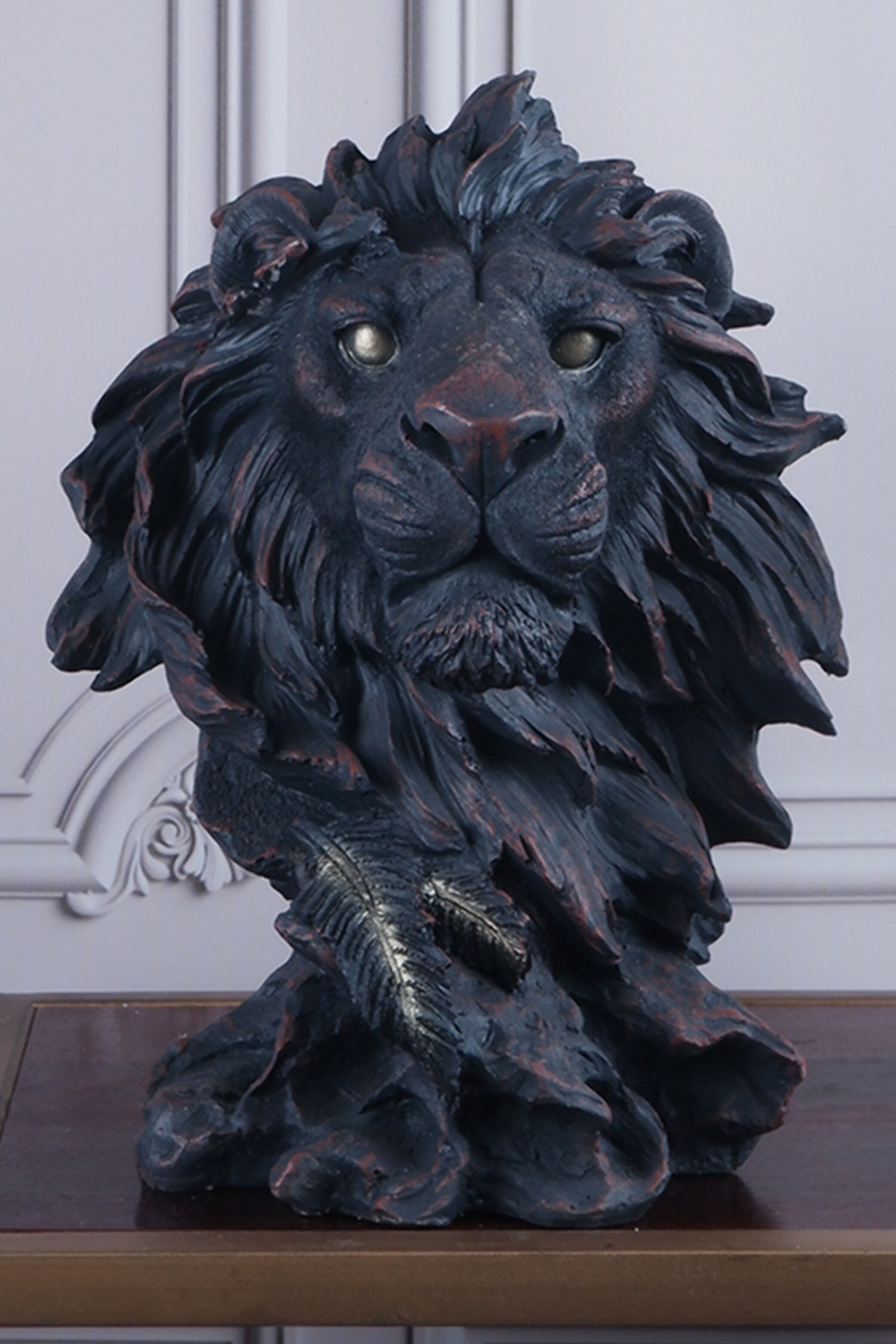 THE WHITE INK DECOR Brown Poly Resin Lion Face Figurine
