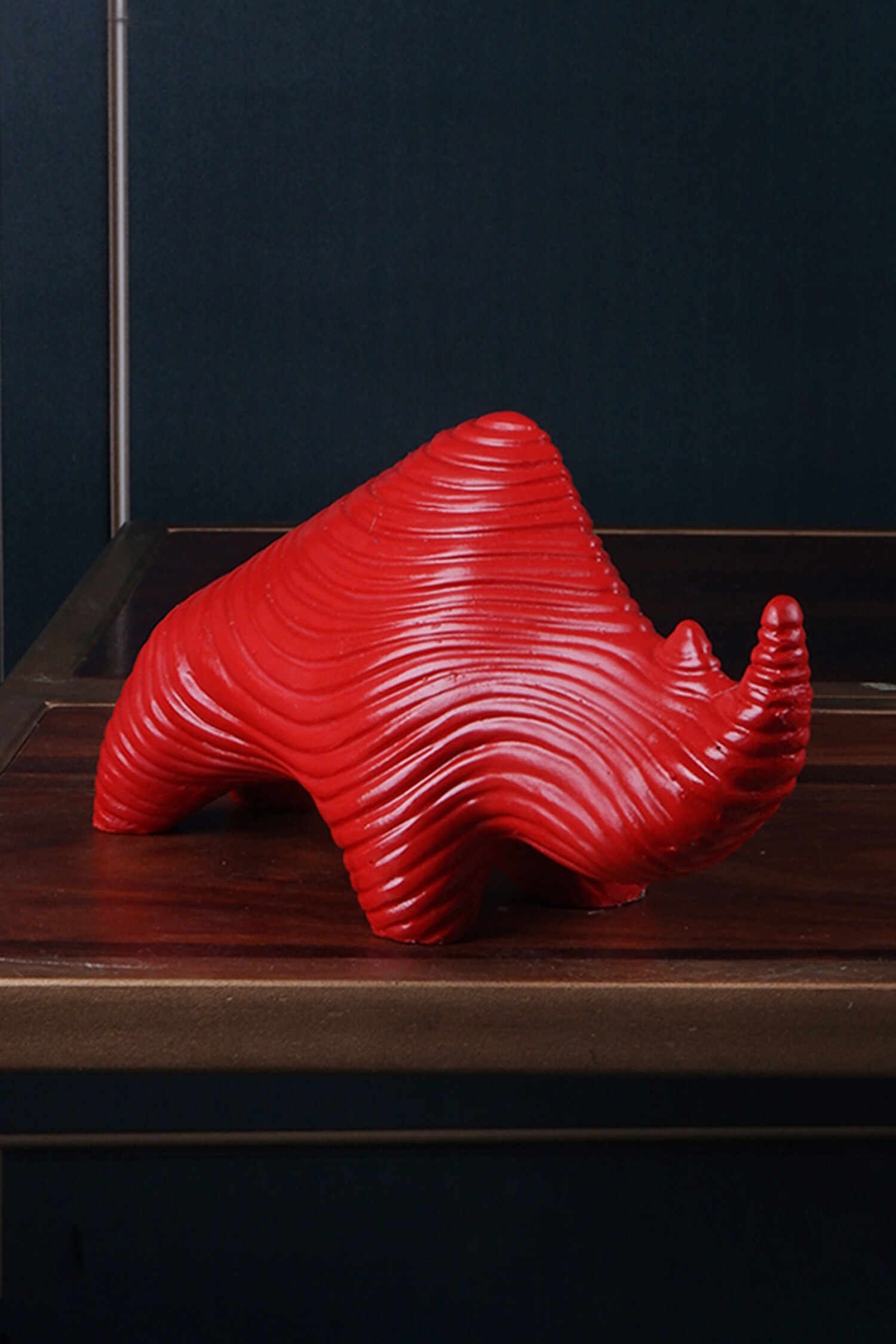 THE WHITE INK DECOR Red Poly Resin Carved Work Rhino Figurine Table Decor