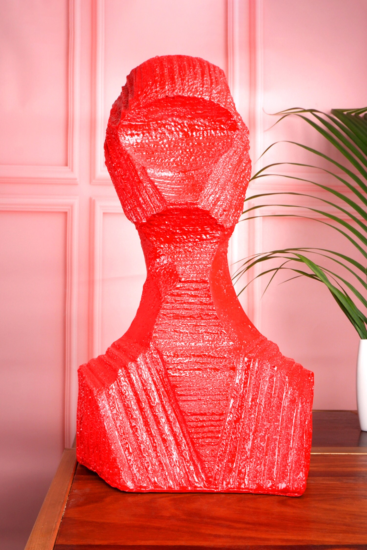 THE WHITE INK DECOR Red Poly Resin Modern Art Human Figurine