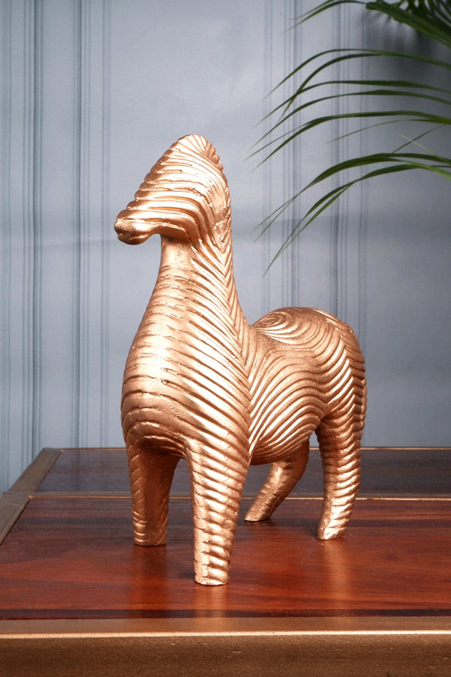 THE WHITE INK DECOR Gold Poly Resin Modern Art Zebra Figurine