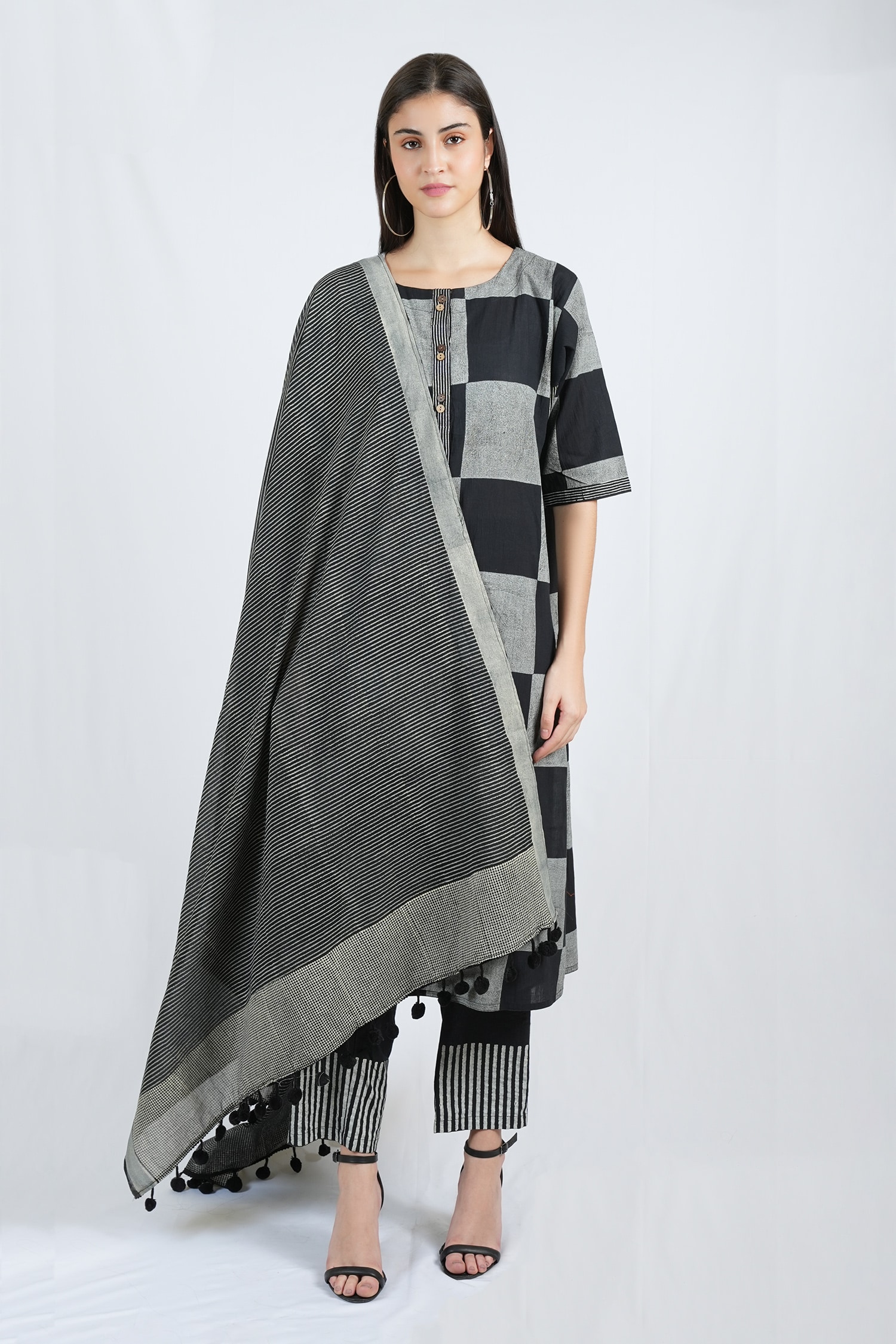 Buy Black Cotton Hand Block Print Box Round Kurta Set For Women by ...