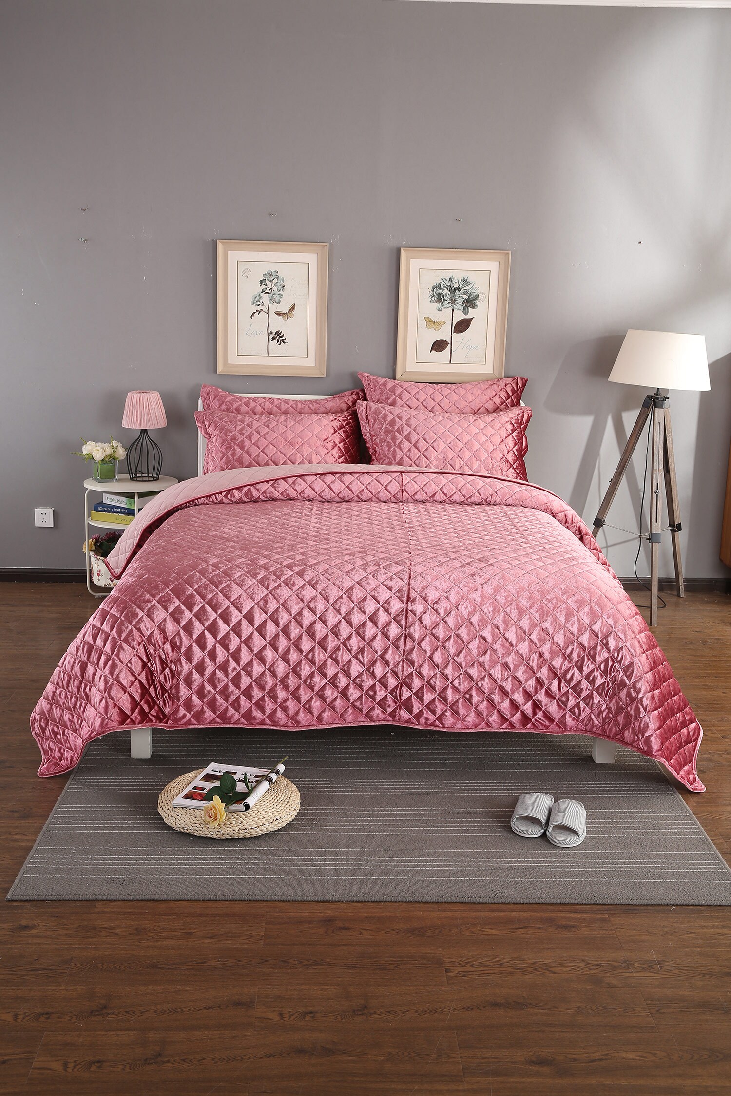 Buy Maroon Velvet Textured Diamond Quilt With Pillow Covers by Quliting ...