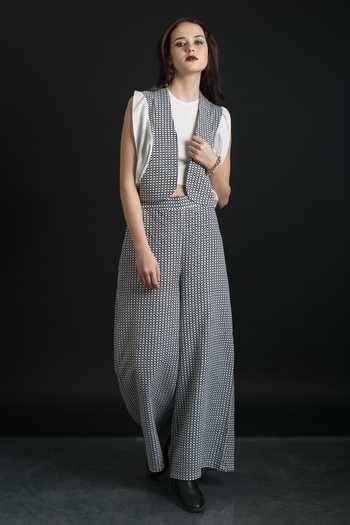 Buy White Cotton Woven Stripe Open Checkered Patterned Border Jacket ...