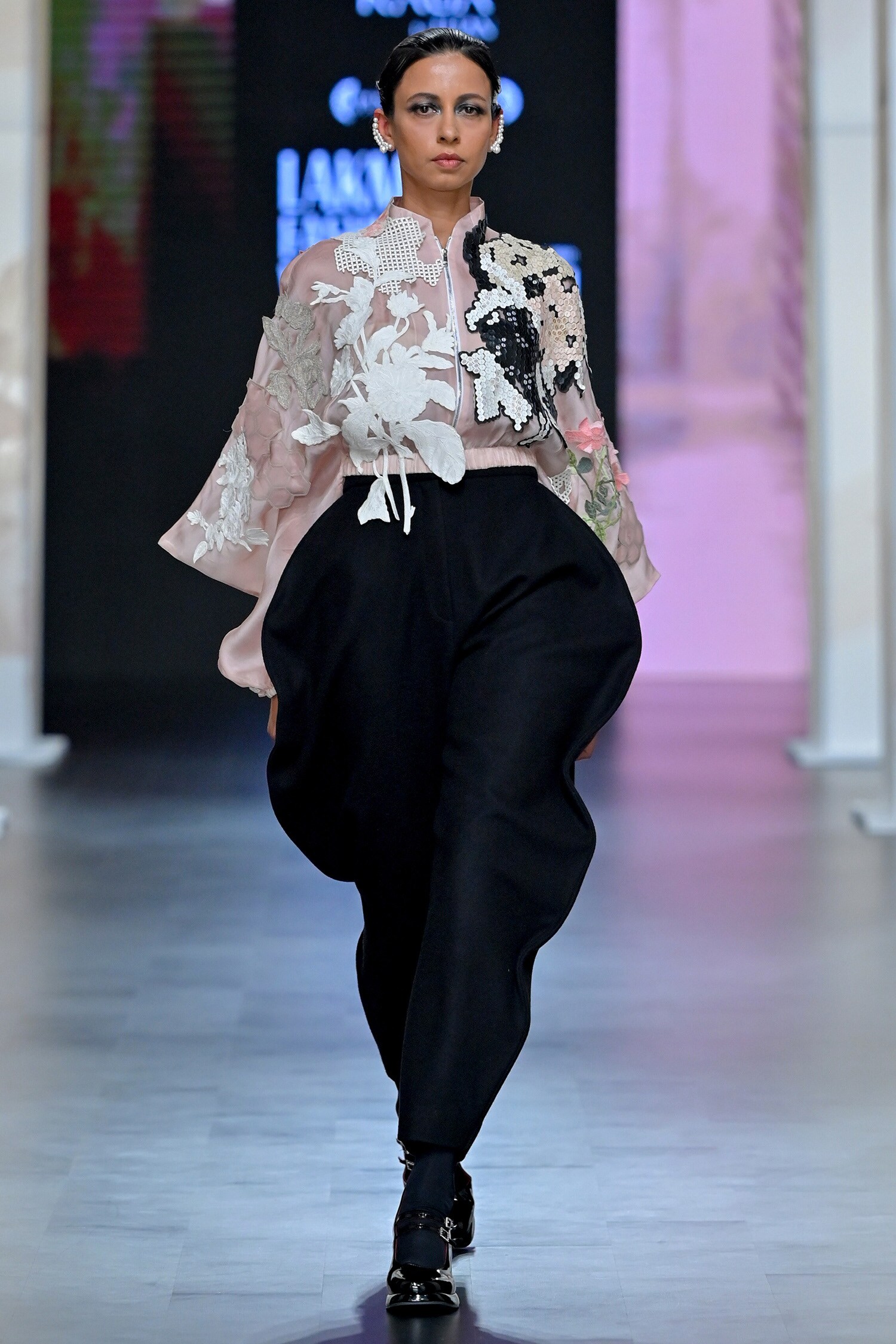 Buy Black Wool Plain Articulate Cocoon Pant For Women by Pankaj & Nidhi ...