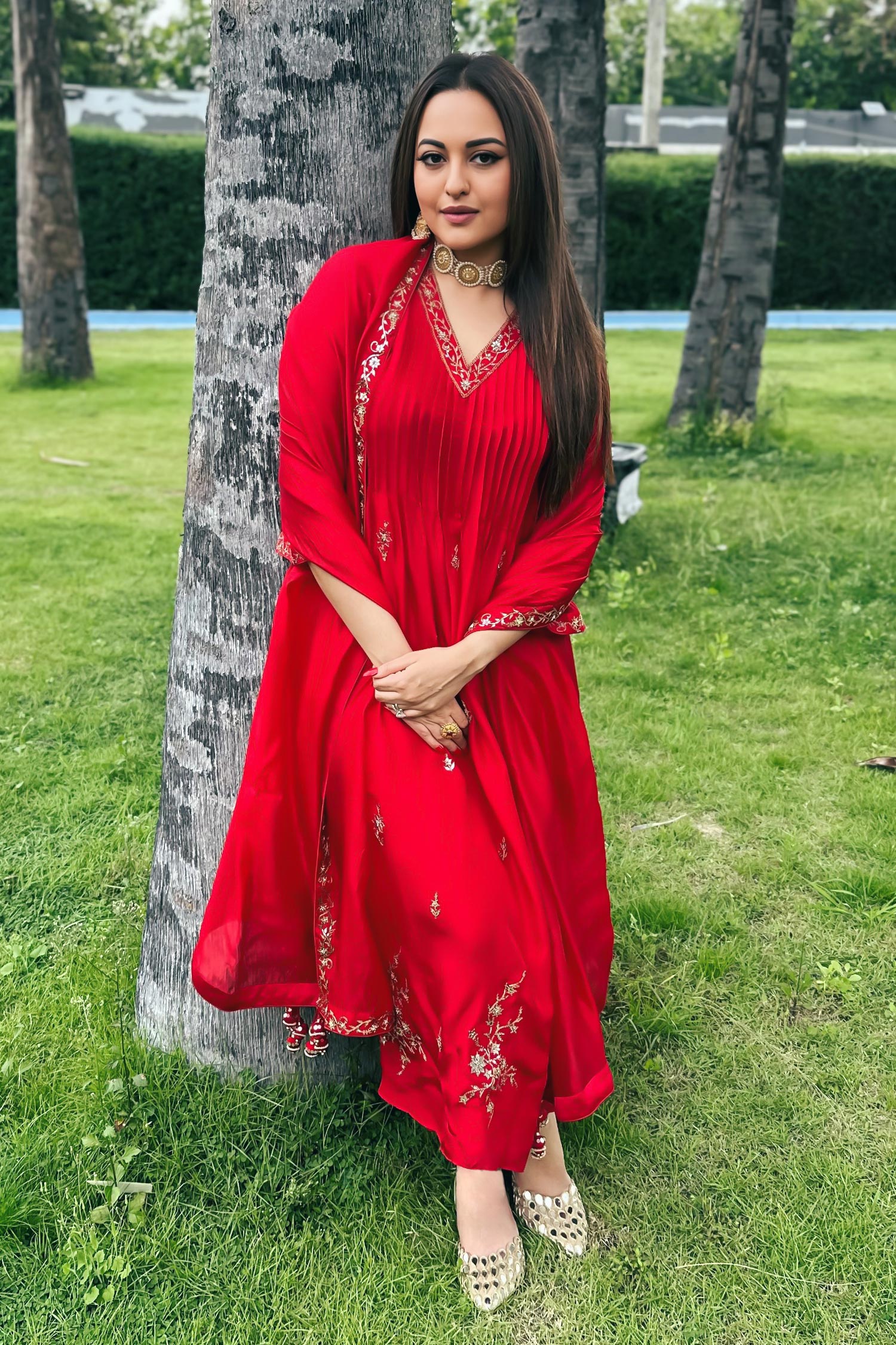 Buy Red Silk Embroidery Patra V Neck Surkh Lal Kurta Pant Set For Women ...