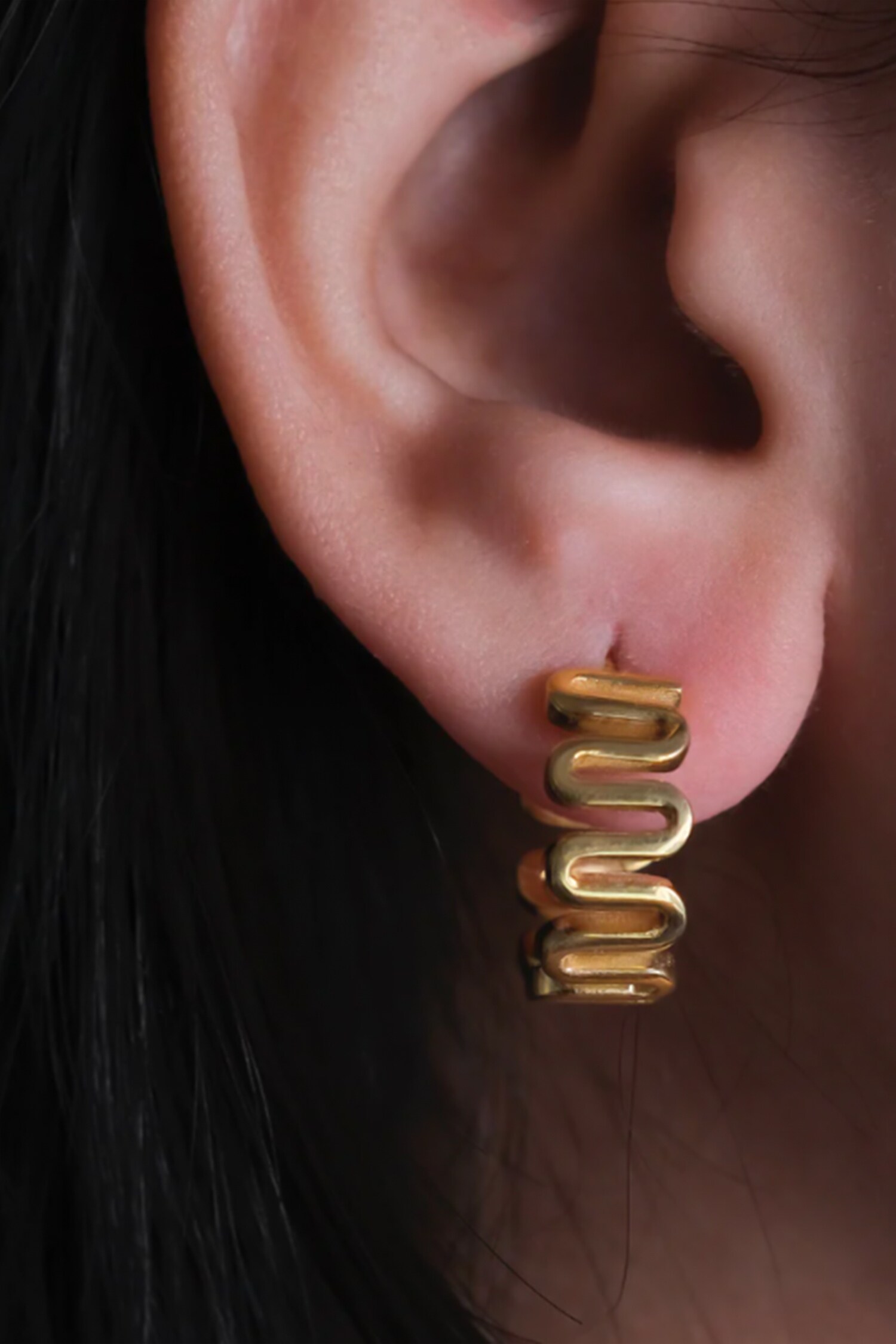 Buy Gold Plated Synodic Wave Hoop Earrings by Anushka Jain Jewellery ...