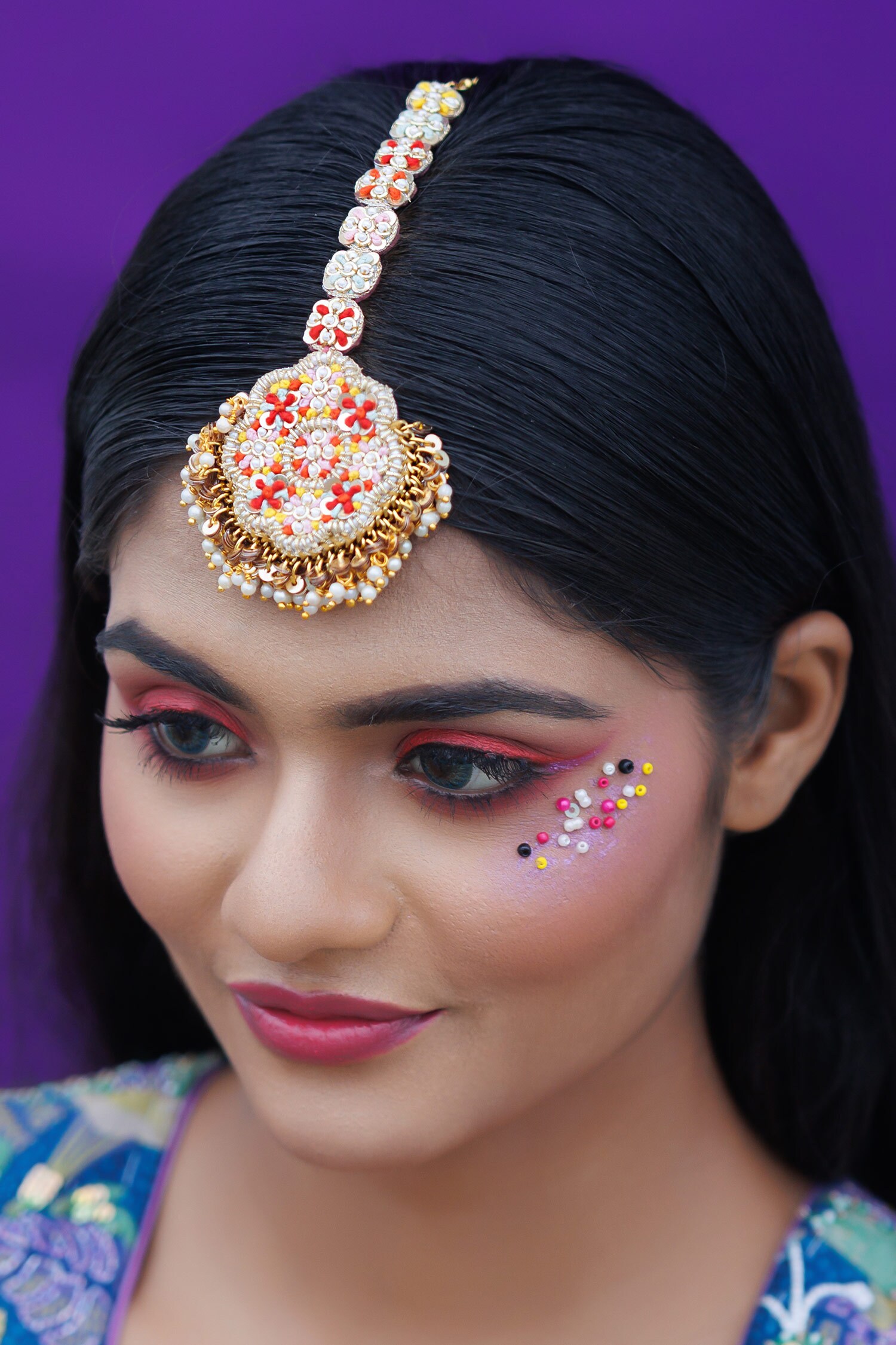 Buy Gold Plated Thread Moti Embroidered Maangtikka by Kanyaadhan By ...