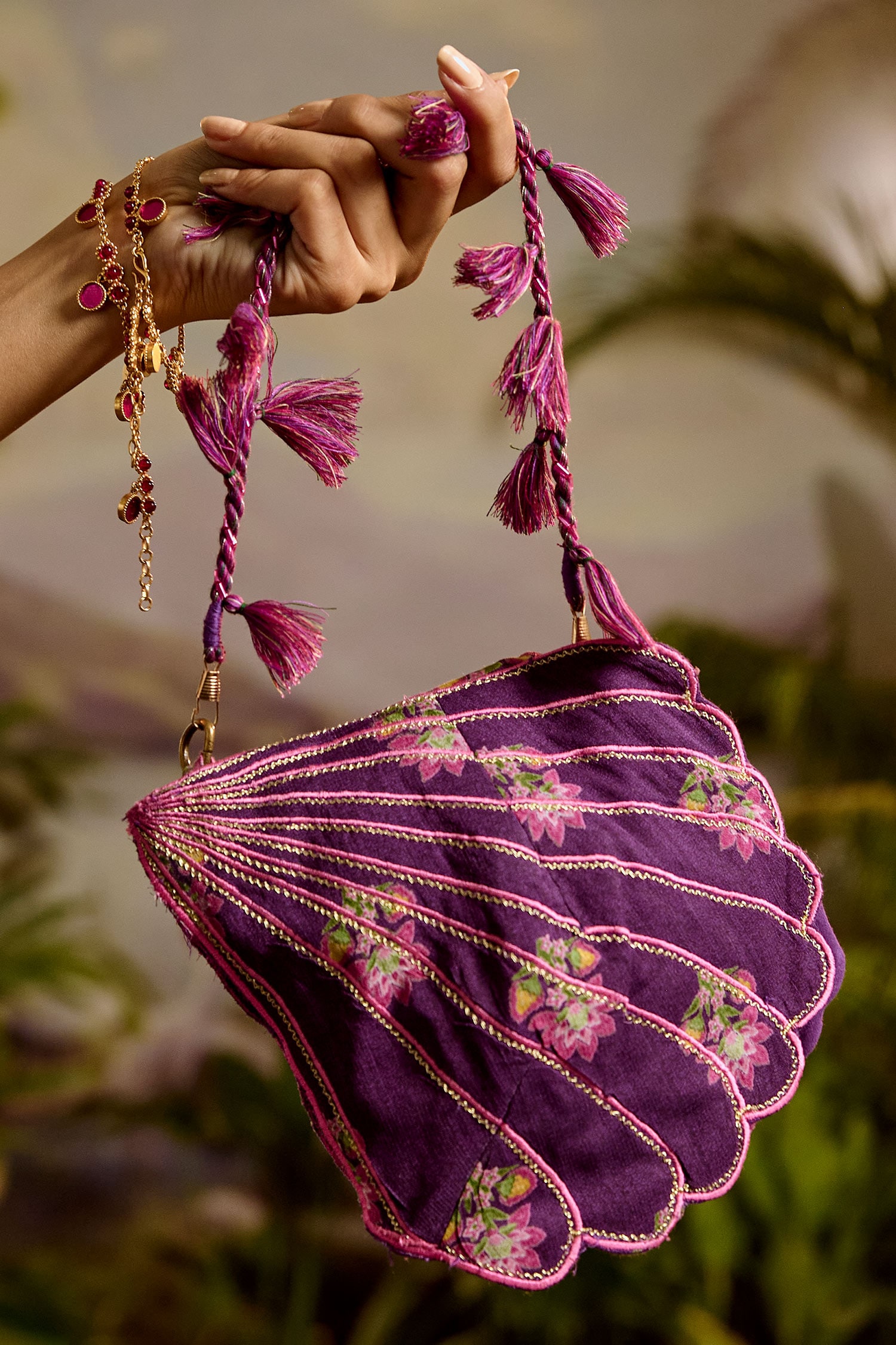 Buy Purple Thread Shailaja Printed Shell Shaped Bag by Baise Gaba ...