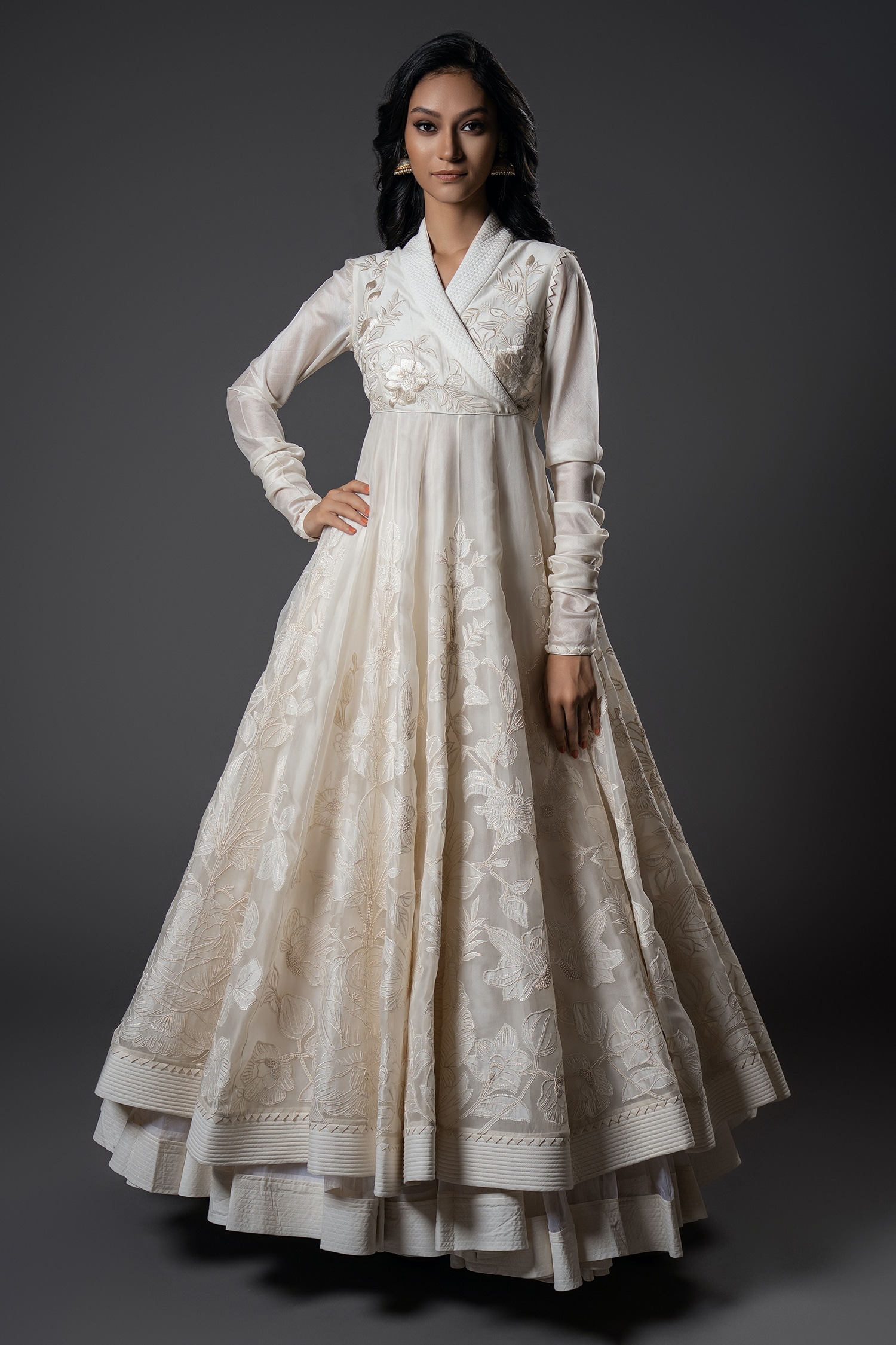 Buy Ivory Chanderi Silk Embroidered Floral Applique And Resham Anarkali ...