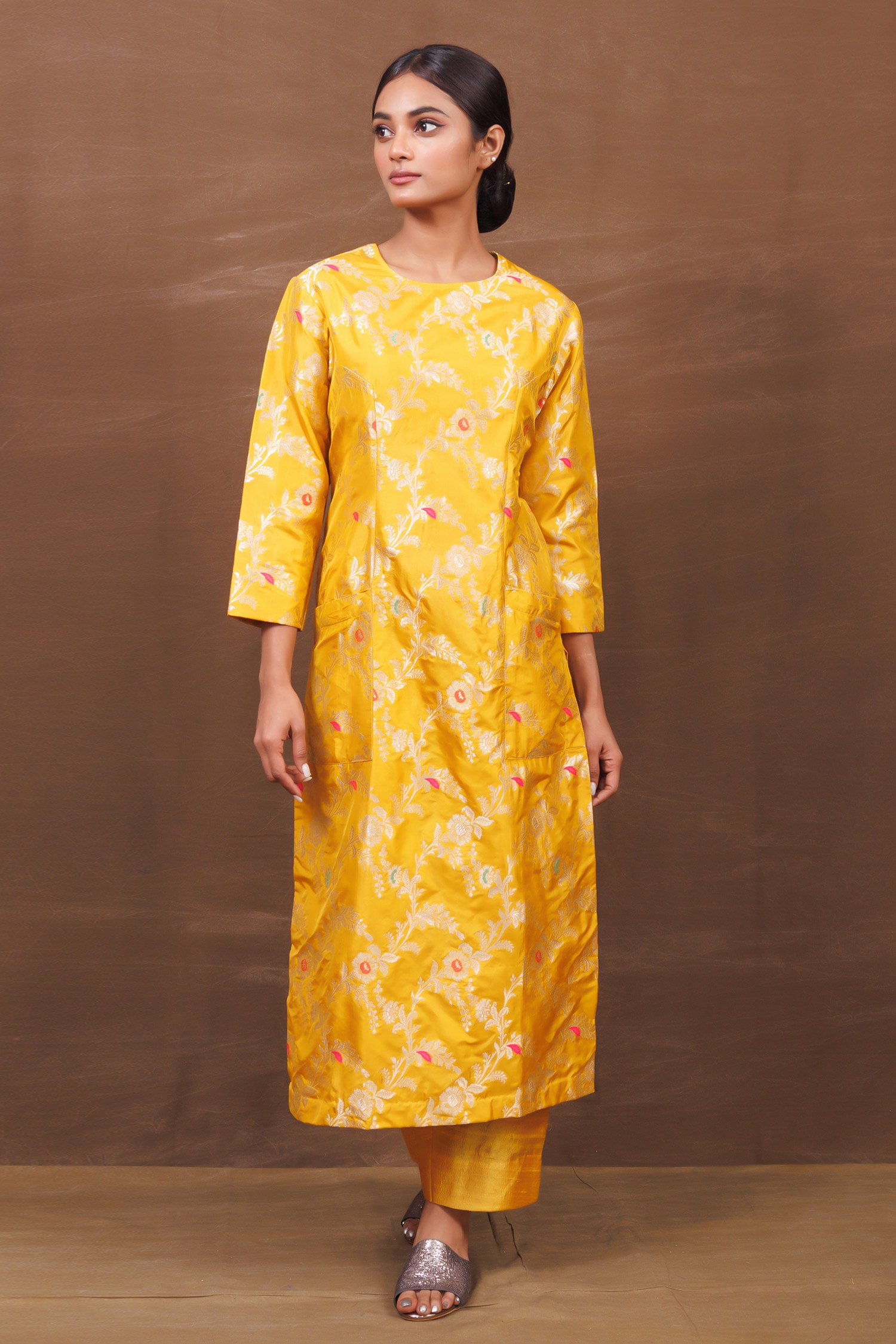 Buy Yellow Banarasi Silk Handwoven Floral Vine Pattern Kurta And Pant ...