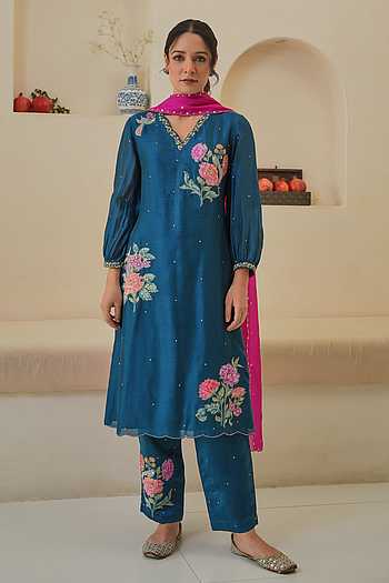 Buy Blue Chanderi Embroidery Floral V Neck Jehan Hand Kurta Pant Set ...