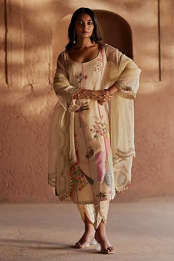 Buy Ivory Organza Hand Embroidered Pitta Round Neck And Dabka Kurta Set ...