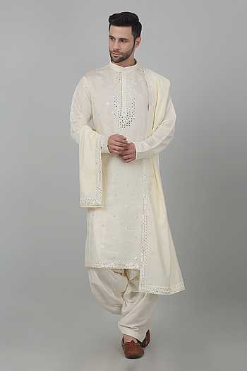 Buy Cream Cotton Embroidered Thread Taraana Kurta Set For Men by Aham ...