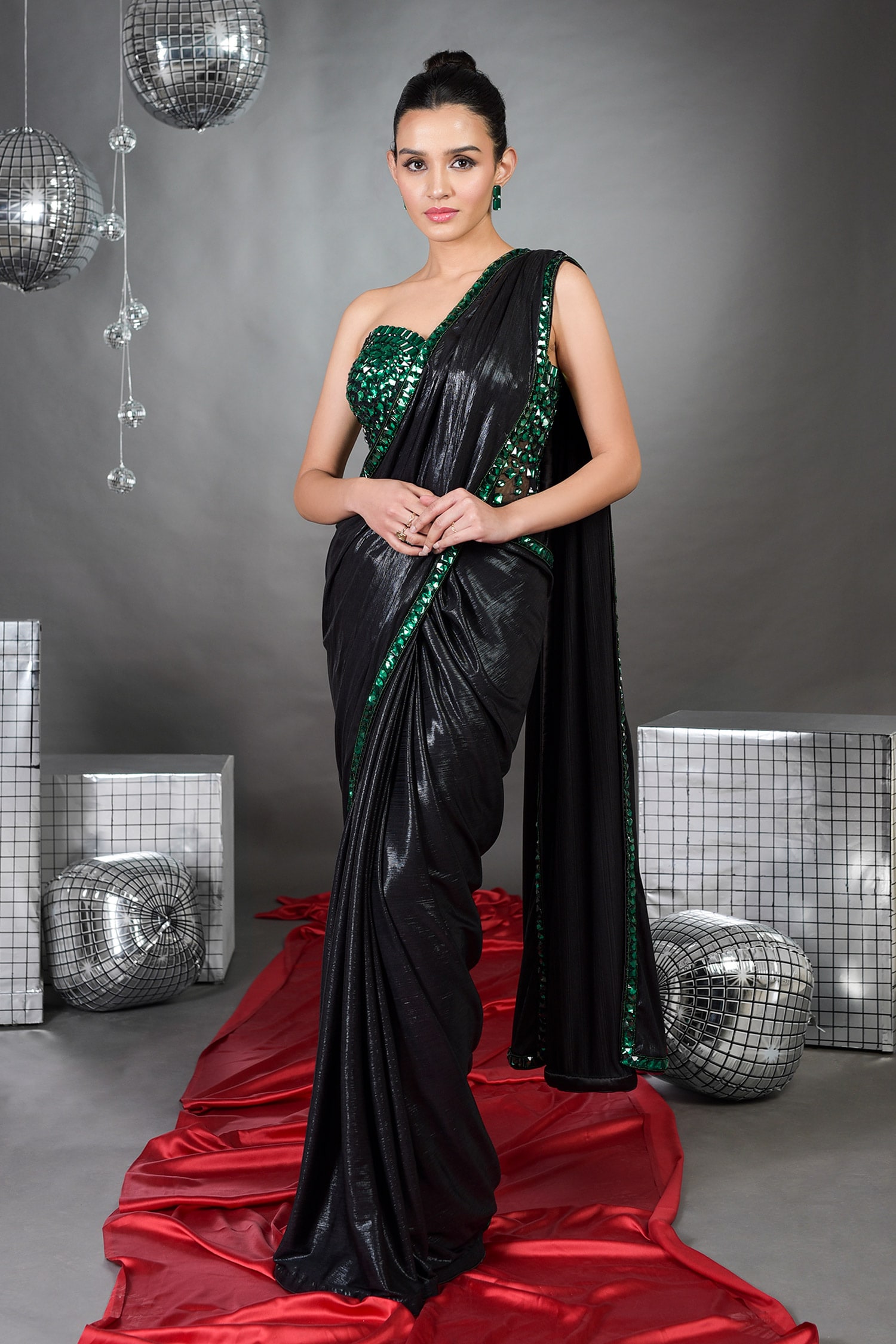 Buy Green Corset Tulle Embellished Emerald Encrusted Border Saree With ...