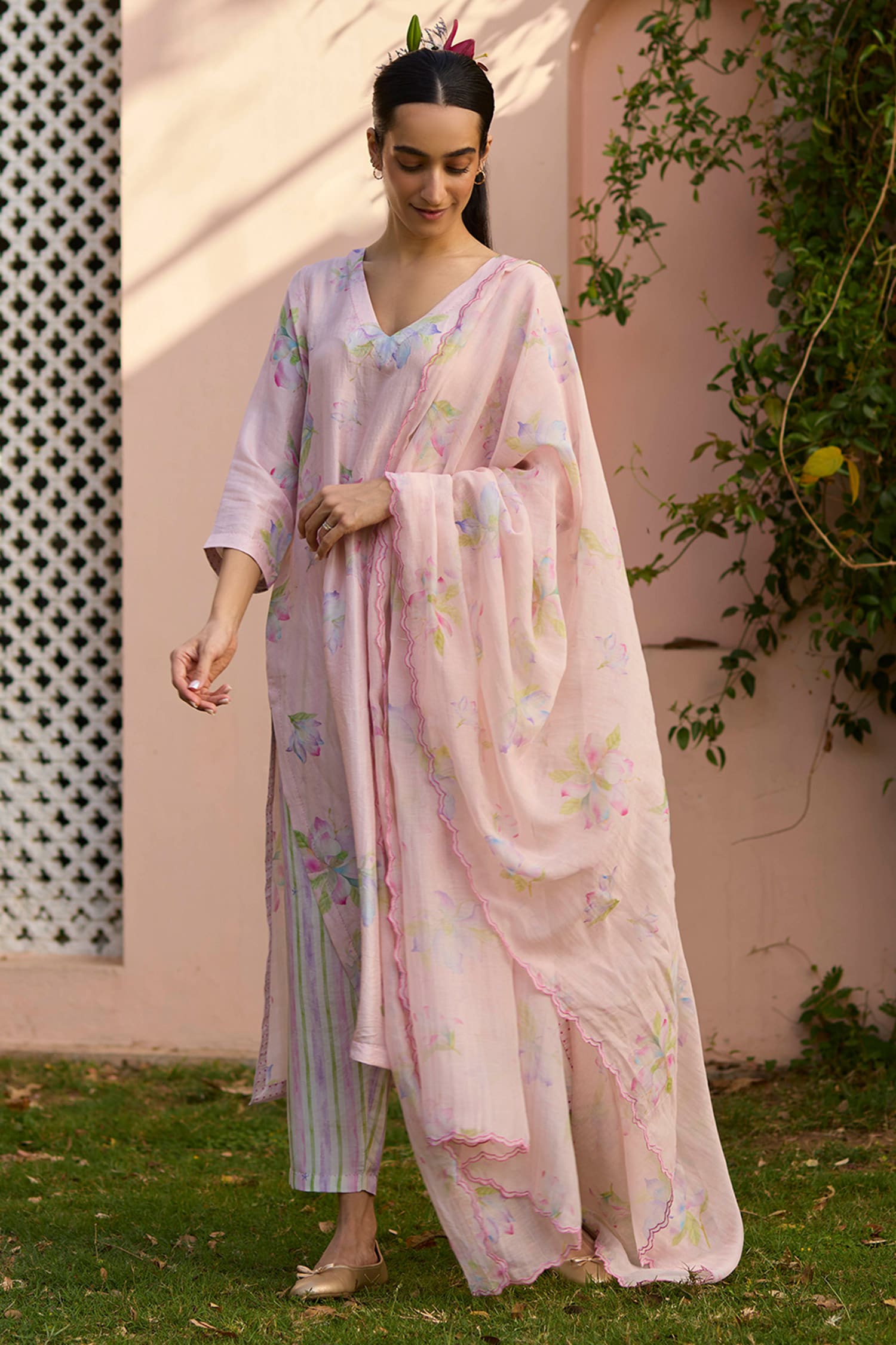 Buy Pink Handwoven Sooti Chanderi Print Magnolia Sunkissed Dupatta For ...
