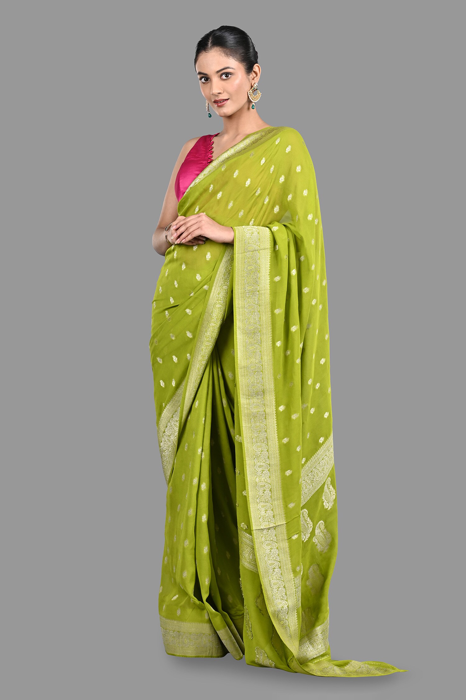 Buy Green Pure Flower Butti Pattern Saree With Unstitched Blouse Piece ...