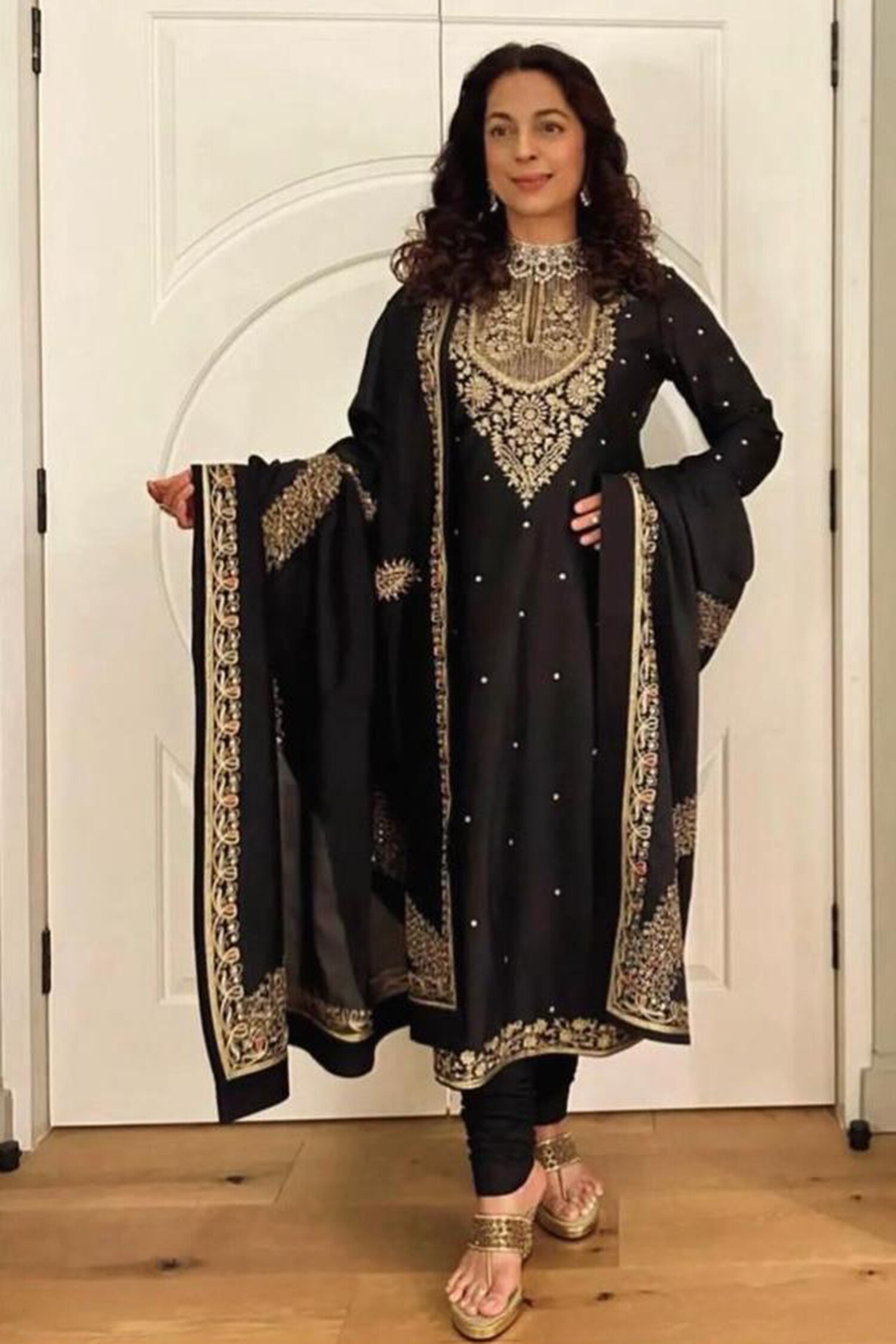 Buy Black Chanderi Silk Embroidered Zari Floral Pattern Kurta Set For ...