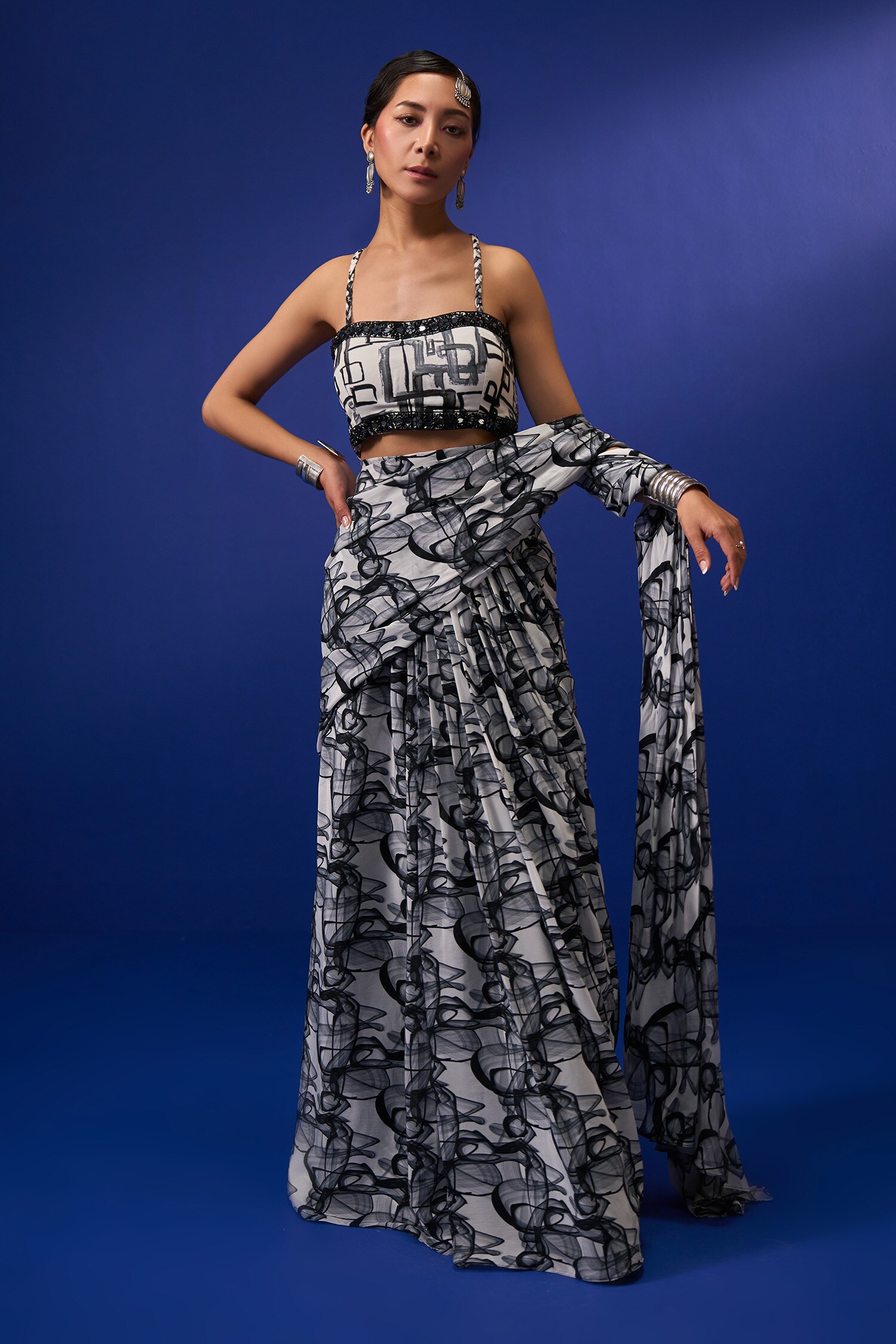 Buy Black Natural Crepe Print Helix Square Neck Aleeza Pre-draped Saree ...