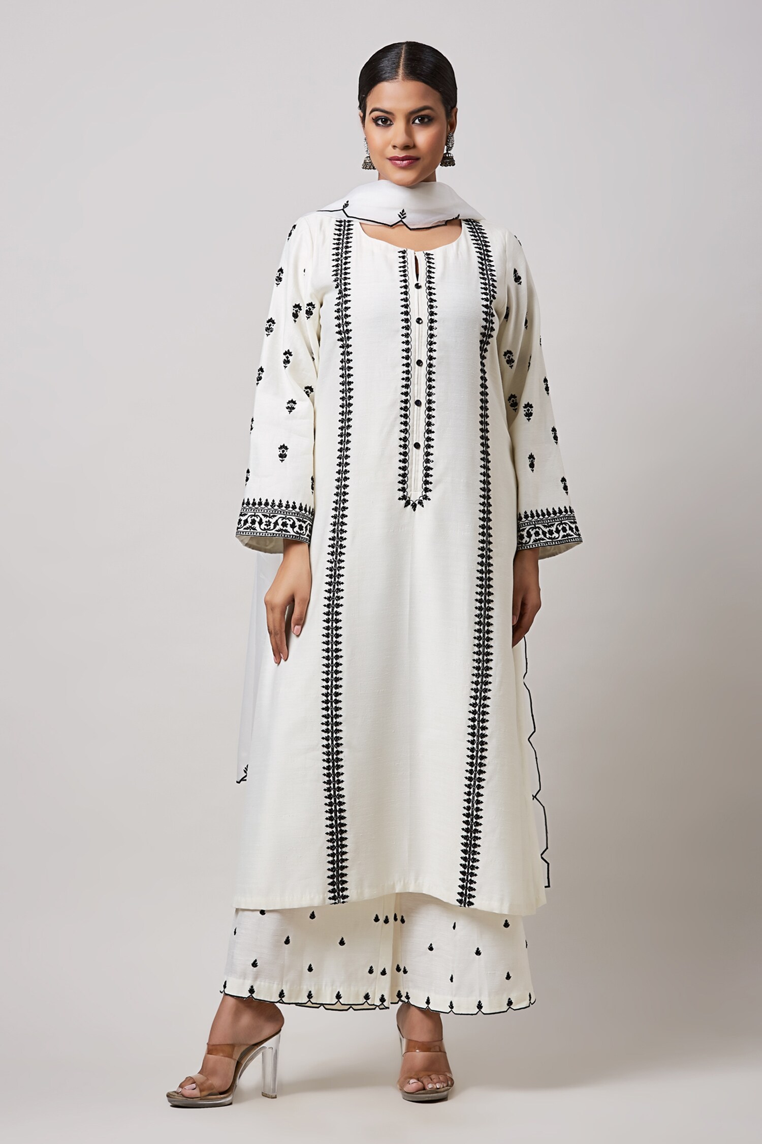 Buy Ivory Zion Silk Hand Embroidery Floral Round Contrast Kurta Set For ...