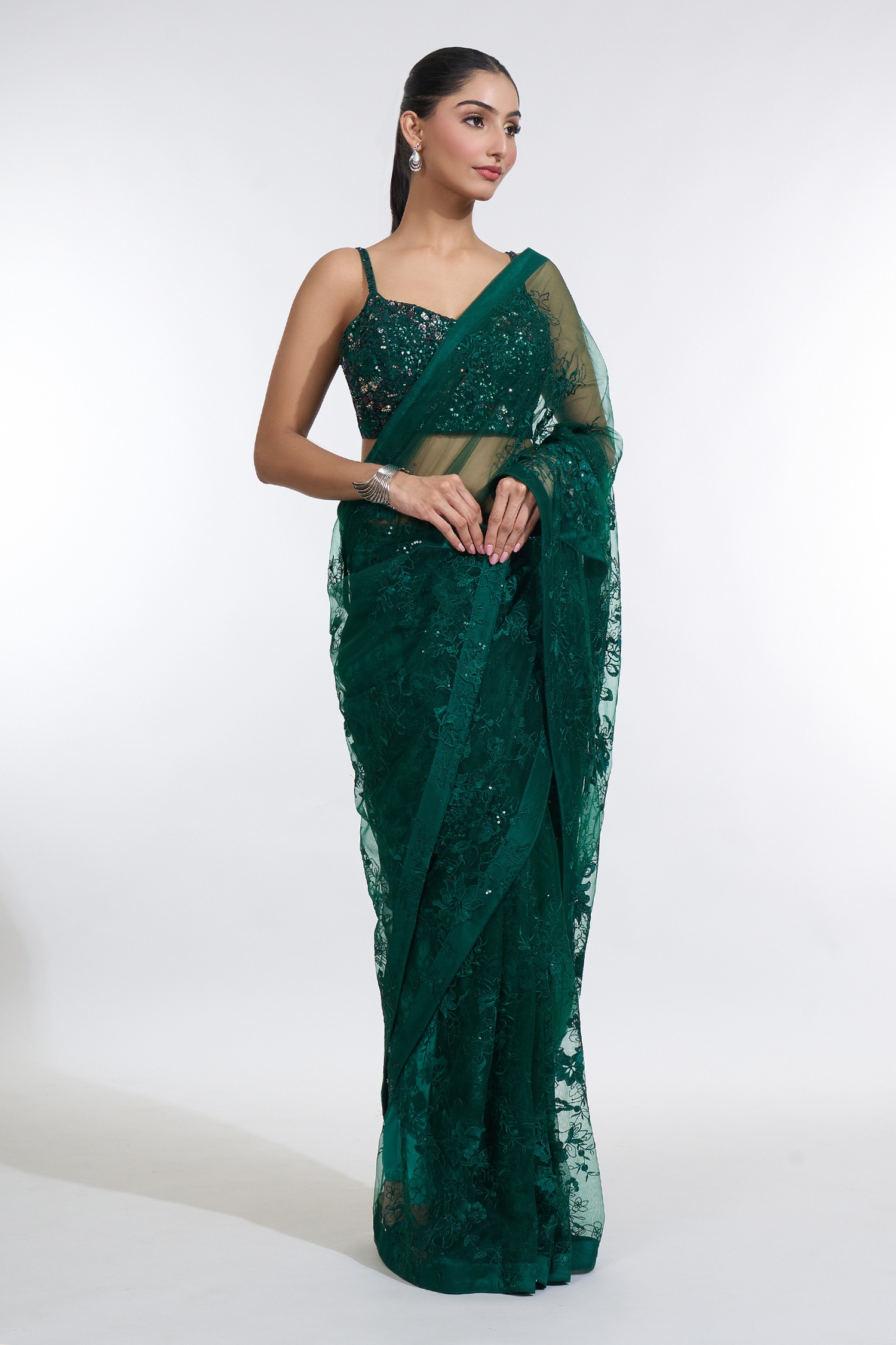 Buy Green Net Embroidery Resham Sweetheart Neck Ambrosia Saree With ...