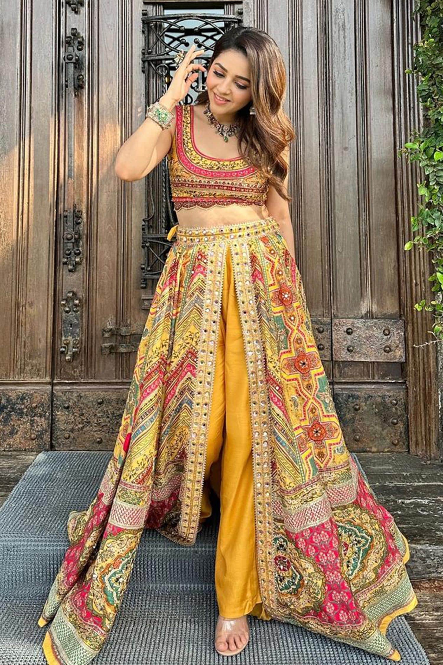 Buy Yellow Raw Silk Printed And Hand Embroidered Gulnar Slit Lehenga ...