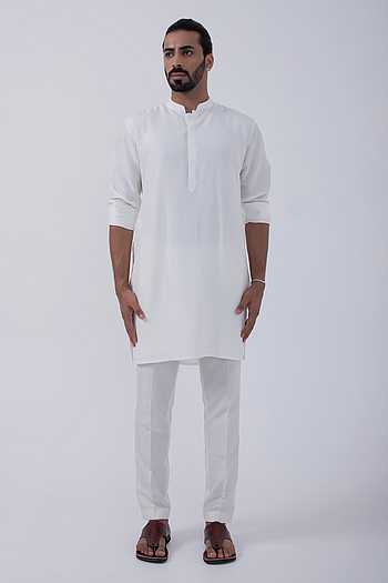 Buy Ivory Kurta Bam Silk Solid And Pyjama Set For Men by KAKA CALCUTTA ...