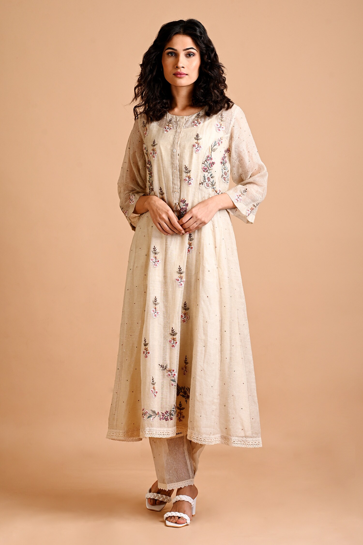 Buy Ivory Jute Silk Embroidered Thread Round Rue Dori And Tunic With ...