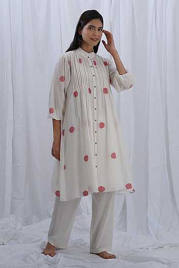 Buy White Handloom Cotton Woven Polka Dot Gathered Yoke Pattern Tunic ...