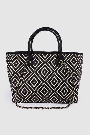 Buy The Purple Sack Diamond Woven Tote Bag Online | Aza Fashions