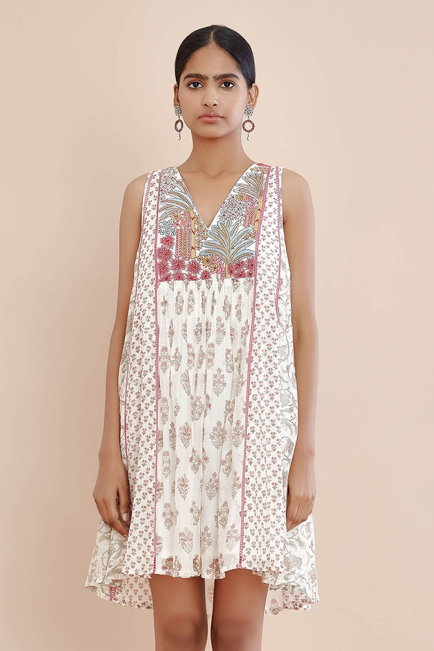 Buy Sunira Designs White Chanderi Silk Printed Panelled Dress Online ...