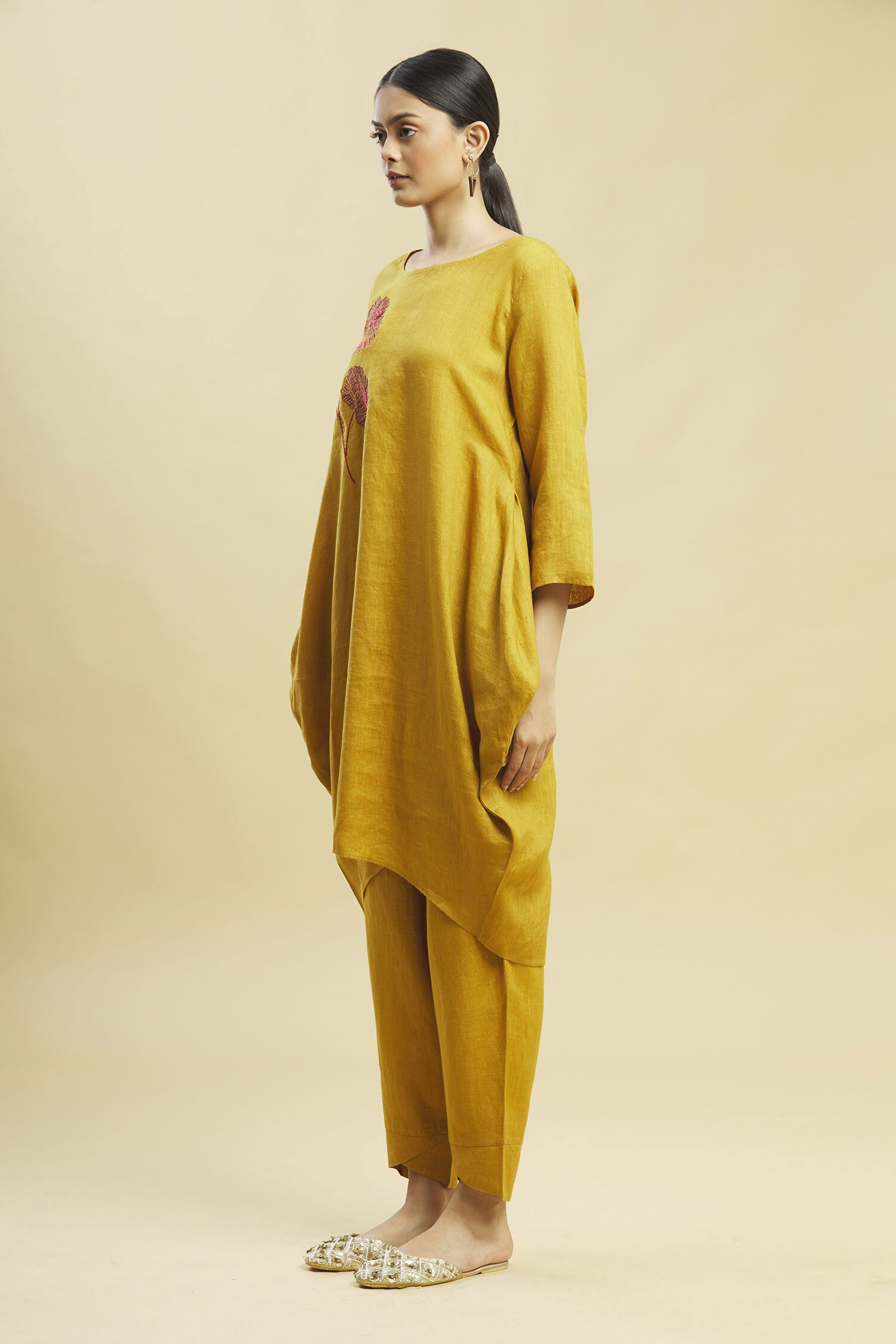 Buy Linen Bloom Yellow Linen Tunic Online | Aza Fashions