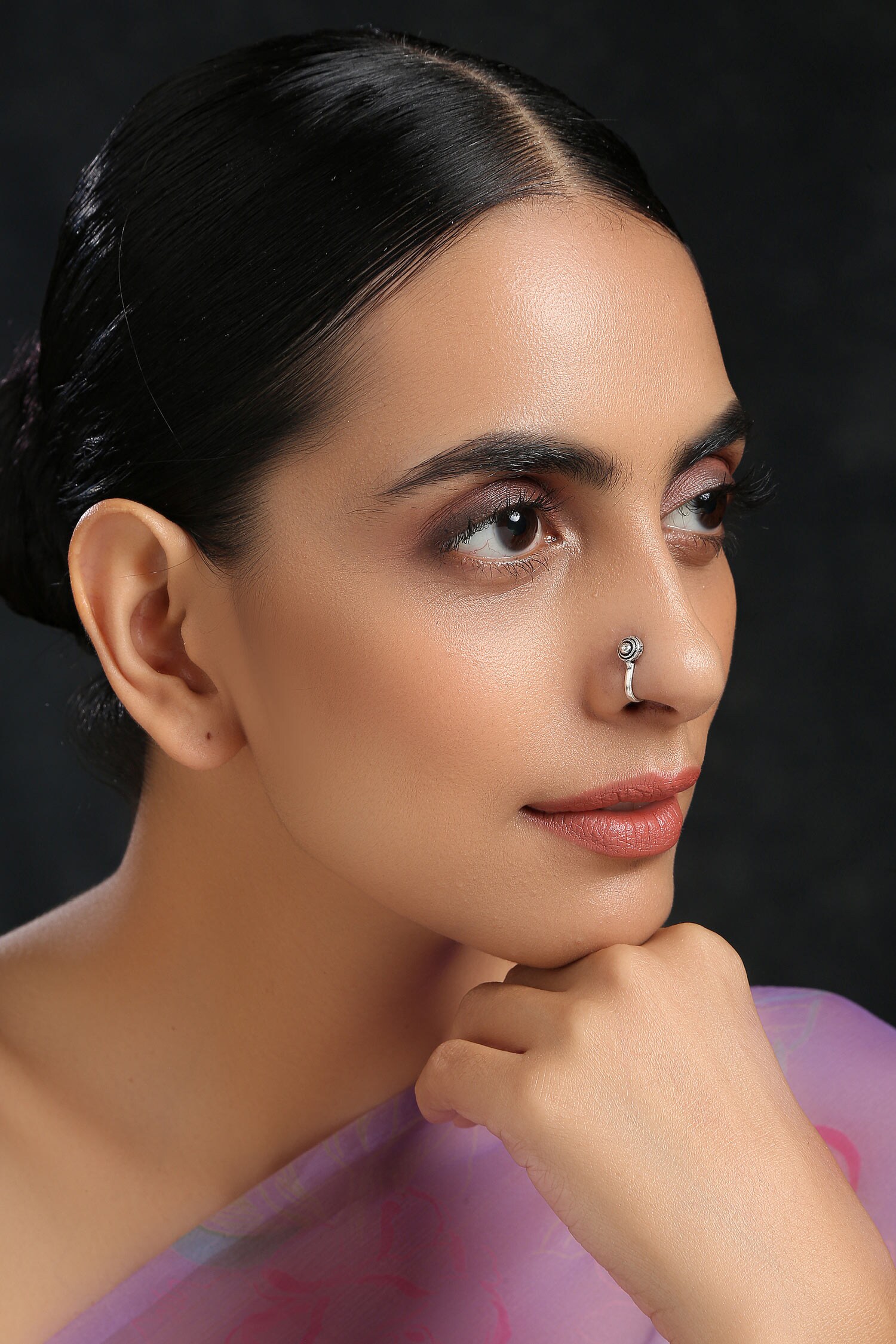 Oxidizing Makeup | Saubhaya Makeup