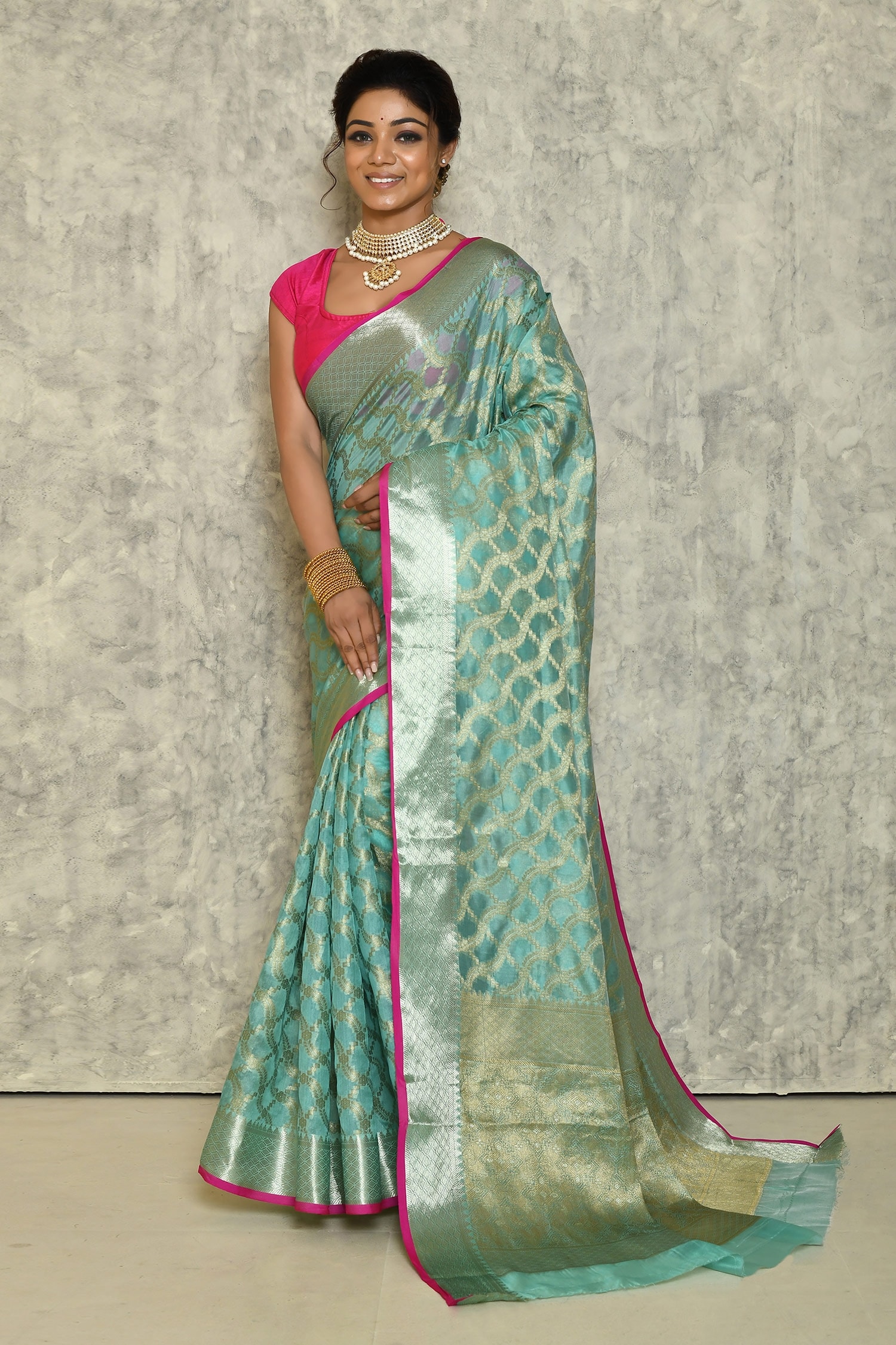 Buy Naintara Bajaj Green Silk Woven Geometric Pattern Saree Online ... Buy Naintara Bajaj Green Silk Woven Geometric Pattern Saree Online ...