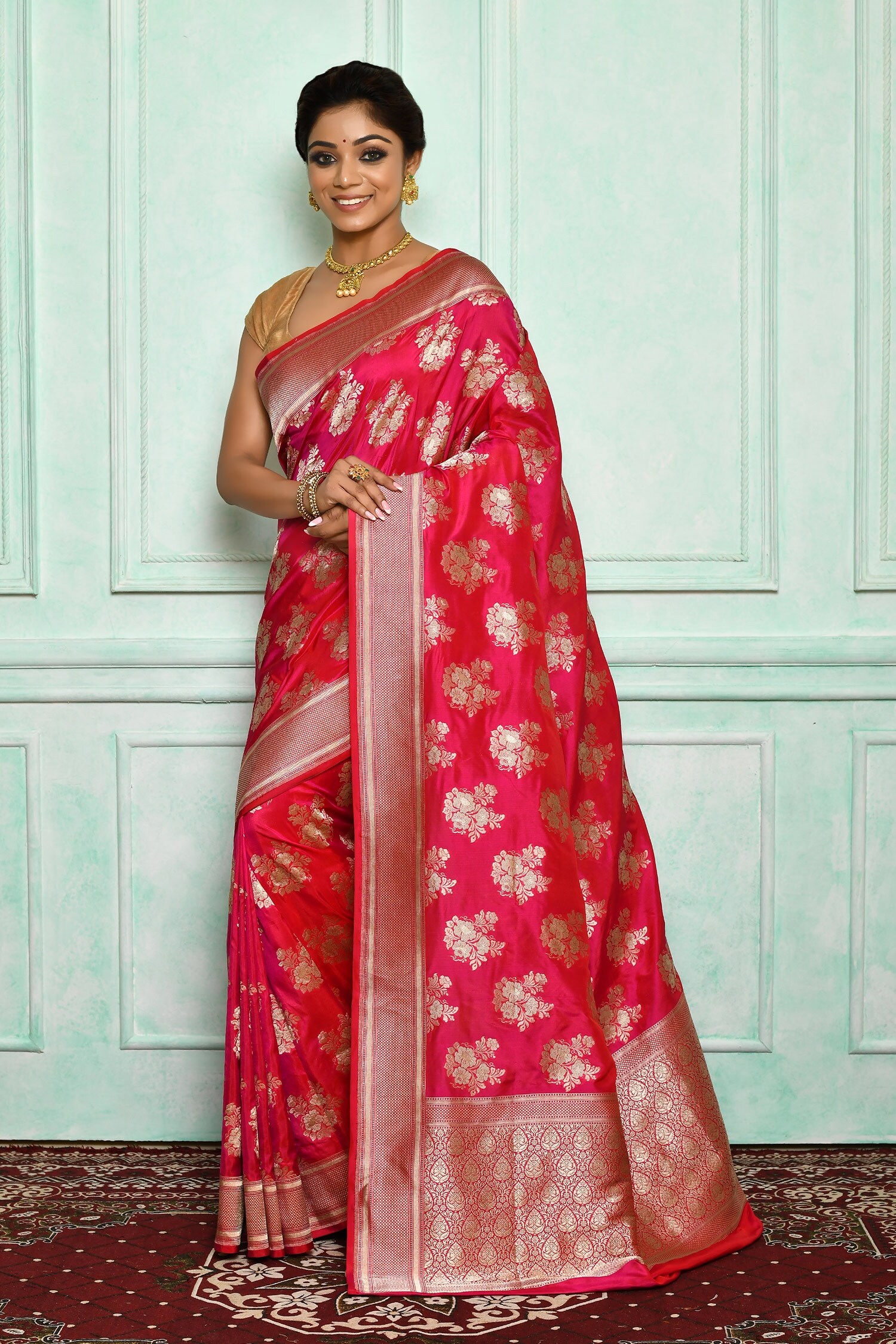Buy Pinki Sinha Pink Handwoven Banarasi Silk Saree Online | Aza Fashions