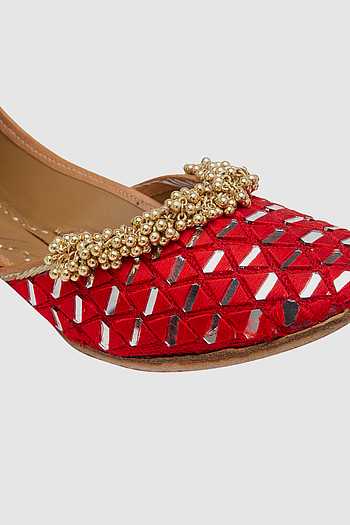 Buy 5 elements Red Upper Mirror Embellished Juttis Online | Aza Fashions