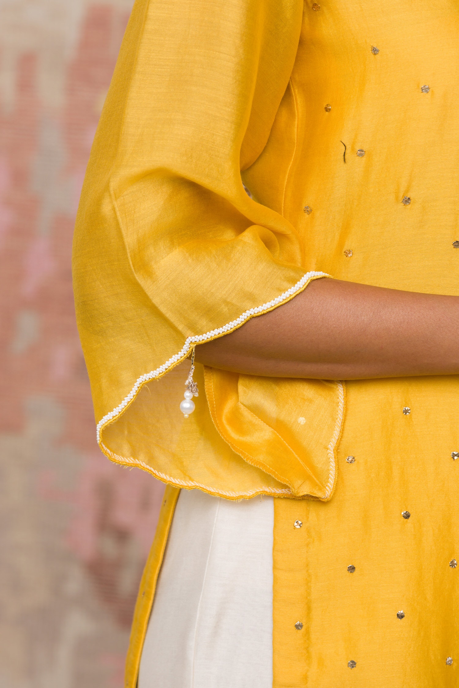 Buy Silk Chanderi Kurta Set by Devnaagri at Aza Fashions