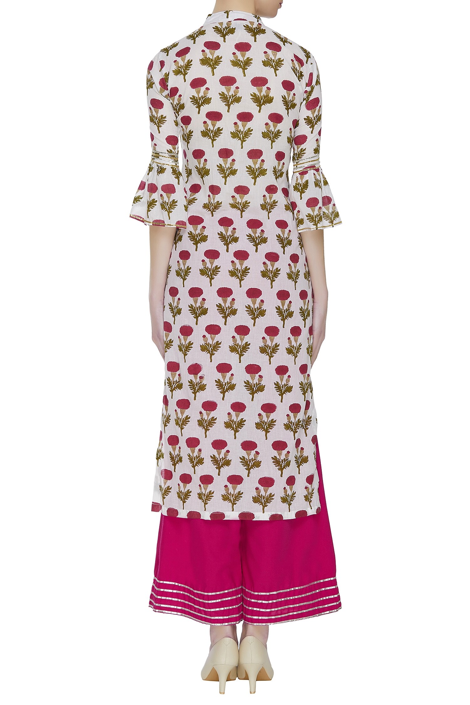 Buy Block printed kurta set by Kunwaraniritu at Aza Fashions