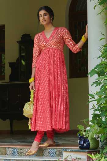 Buy Seema Nanda Pink Chanderi Silk Ruhi Scallop Print Anarkali Set ...