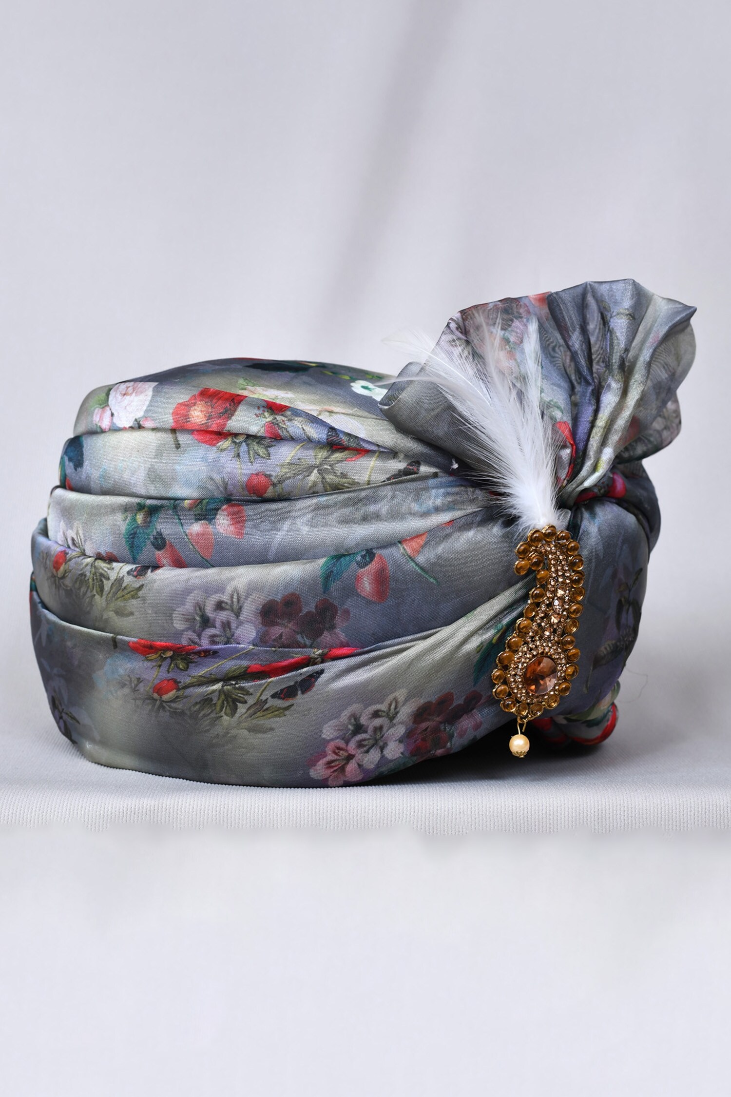 Buy Samyukta Singhania Grey Silk Floral Print Safa With Kalangi Online ...